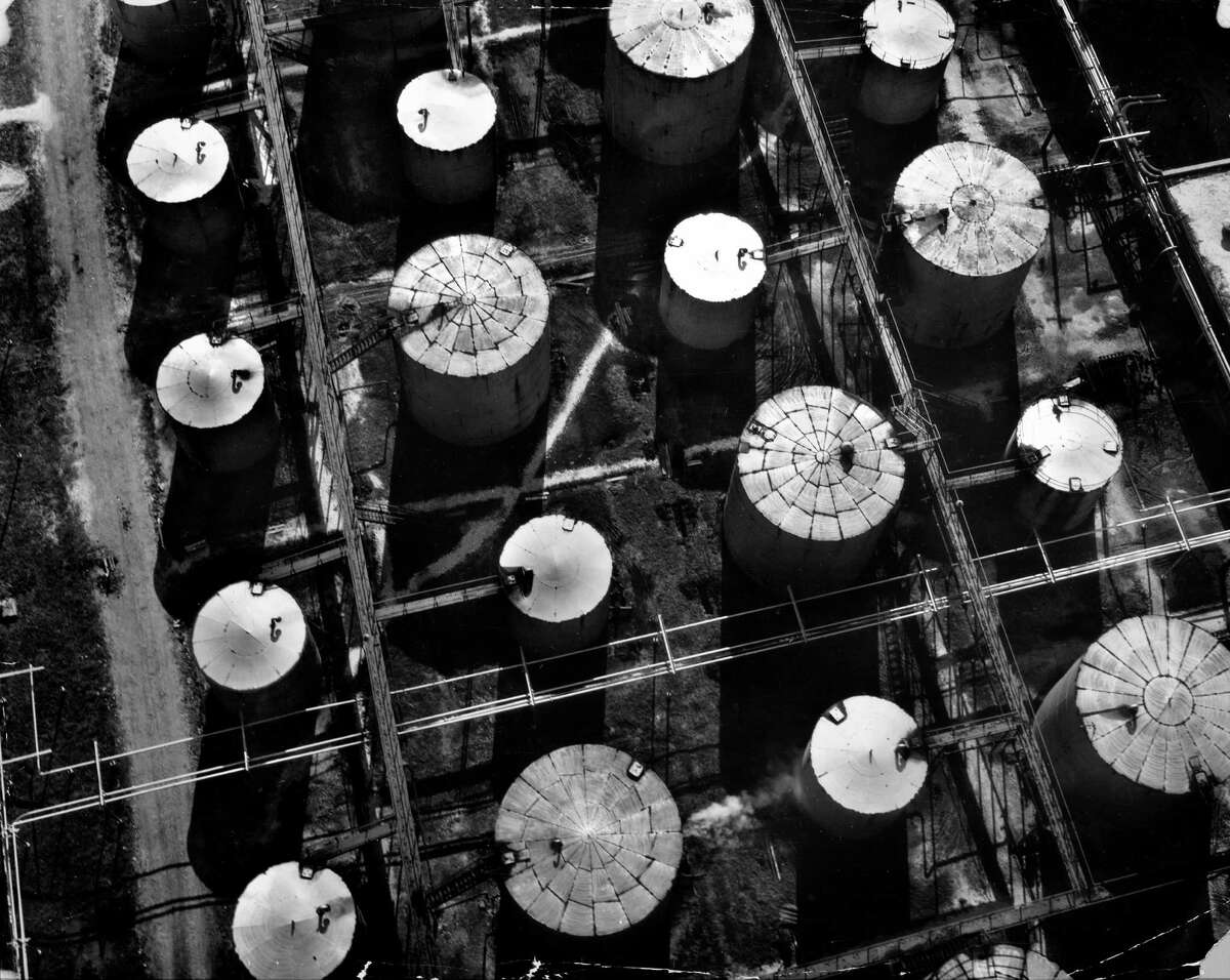 Historical photos show life during the oil boom in Texas