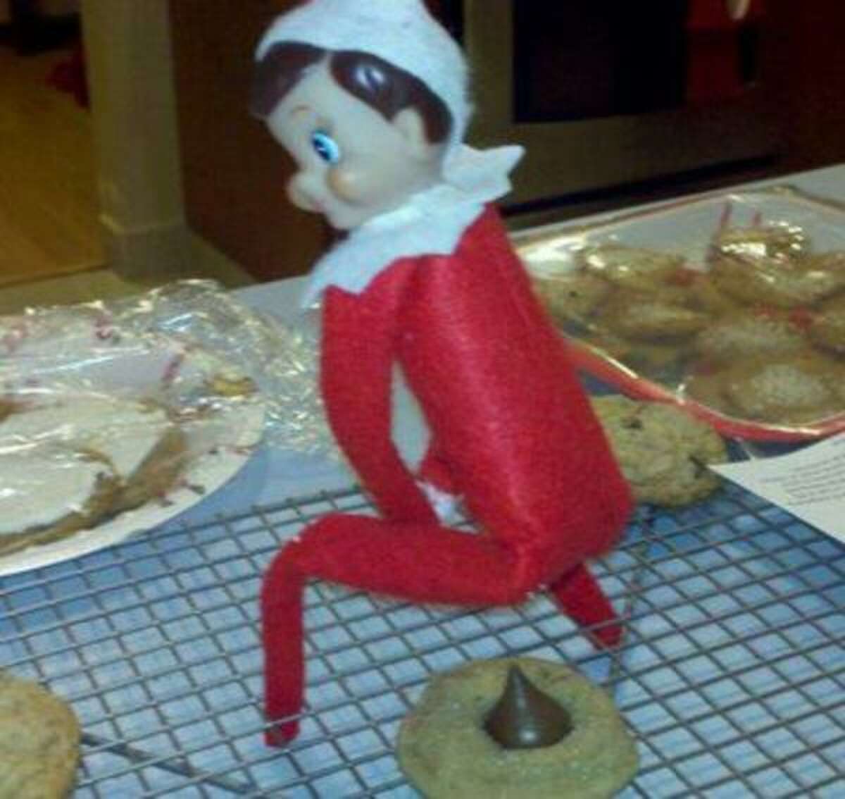 Funny, dirty 'Elf on the Shelf' memes take over the Internet