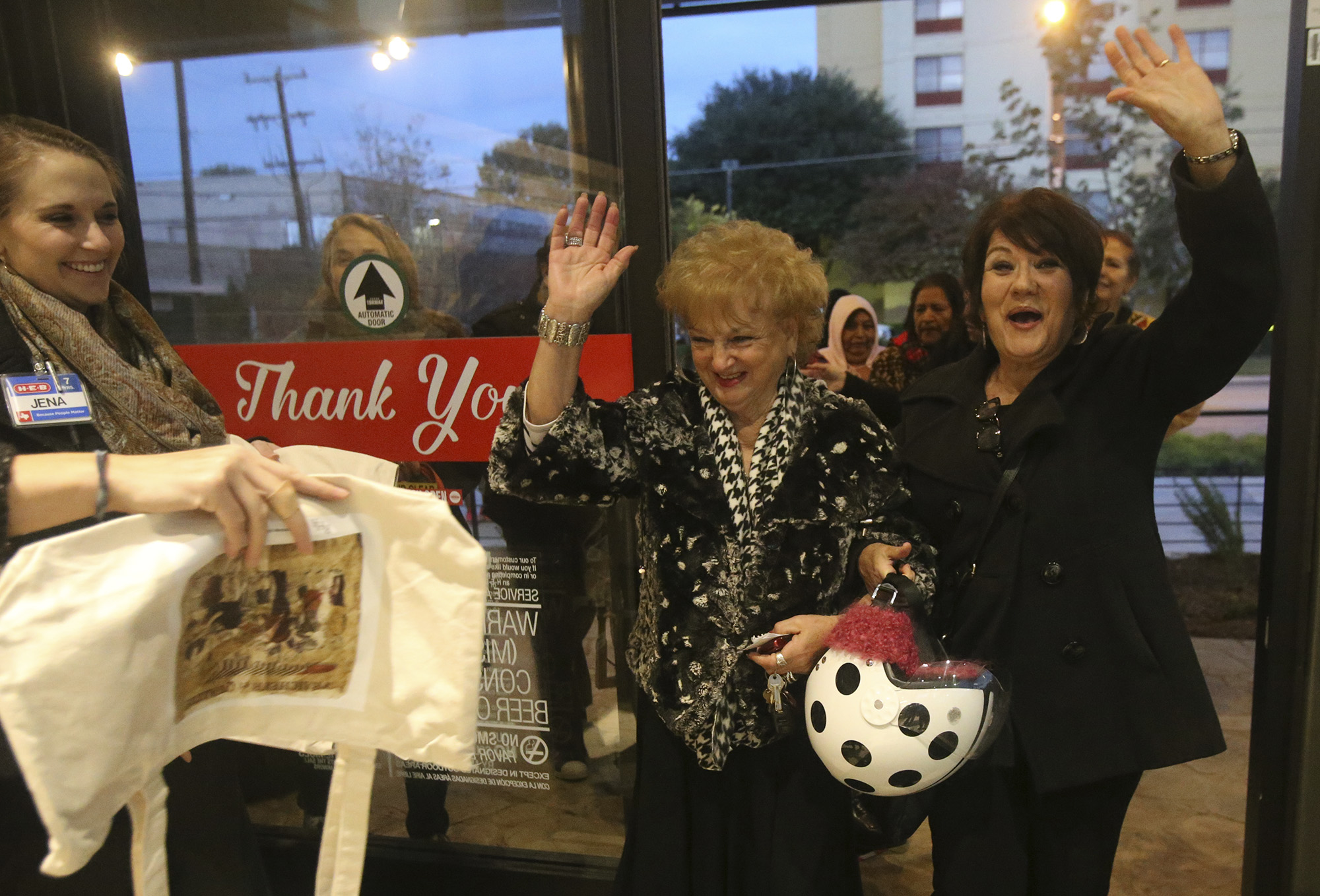 H-E-B debuts downtown store