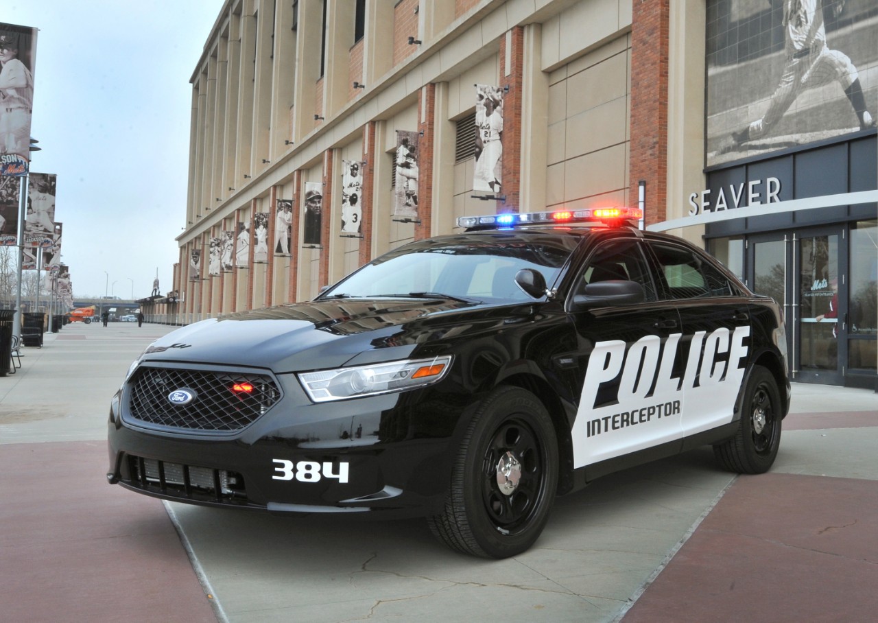 Small-engine cop car reaches new standard