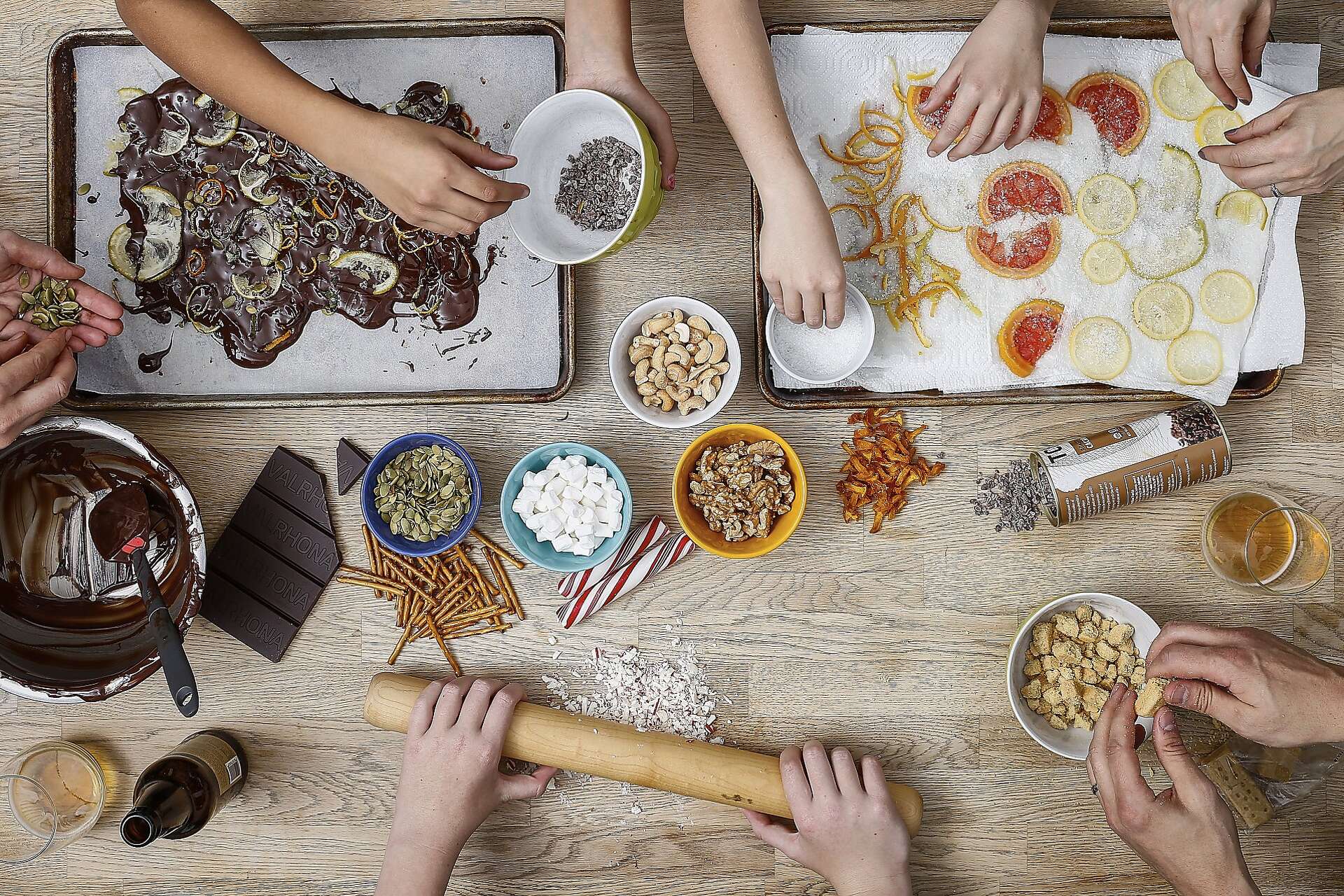 Host a DIY food gift party for sweet & spicy holidays
