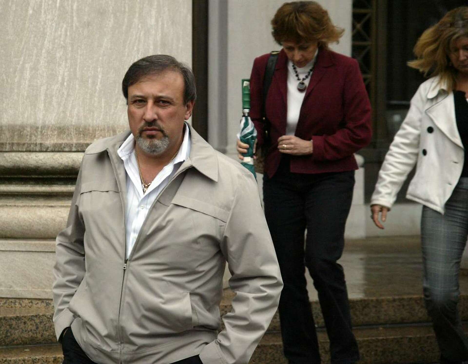 Juror dismissed in Botti corruption case; deliberations continue