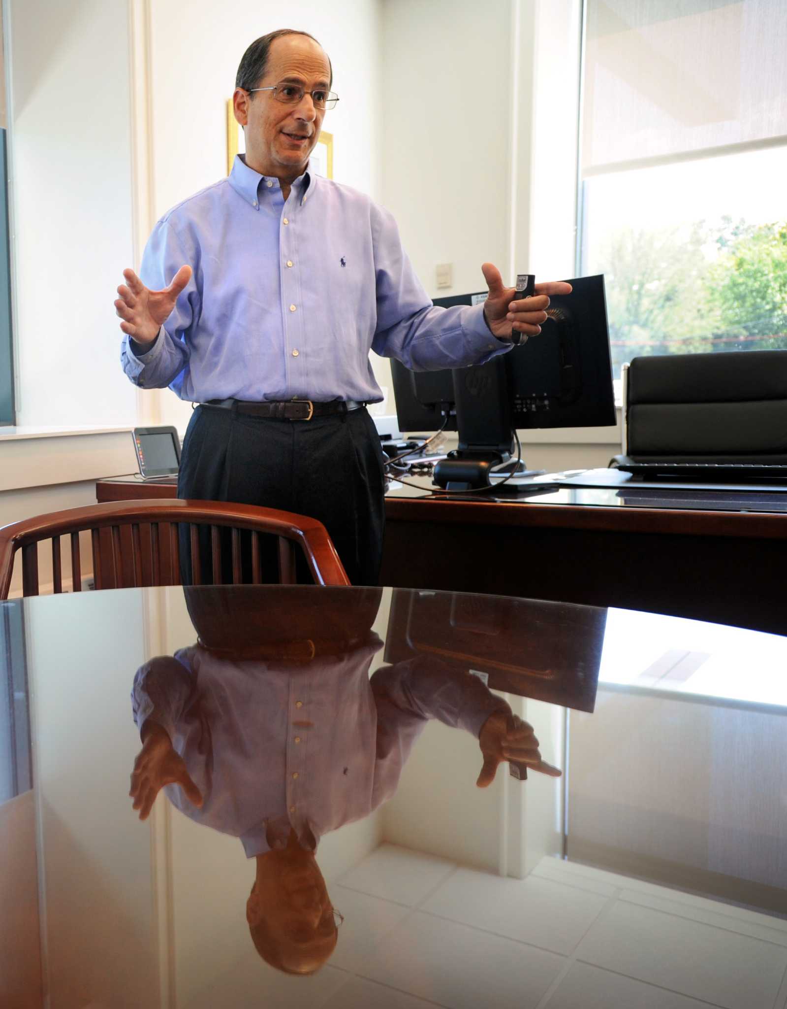 Dutch chipmaker ASML grows in Wilton