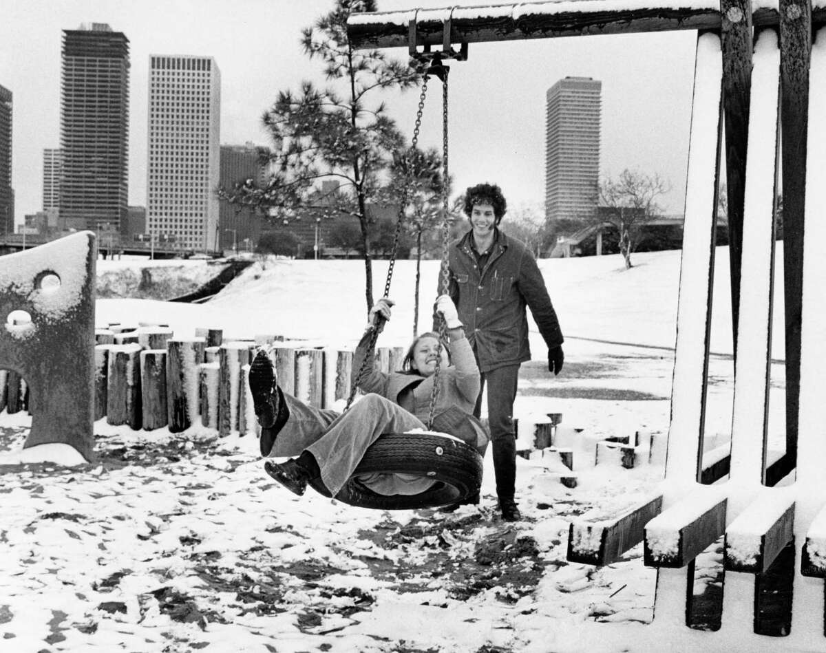 Big snow, big hair, and big dreams: See what Houston looked like in 1973