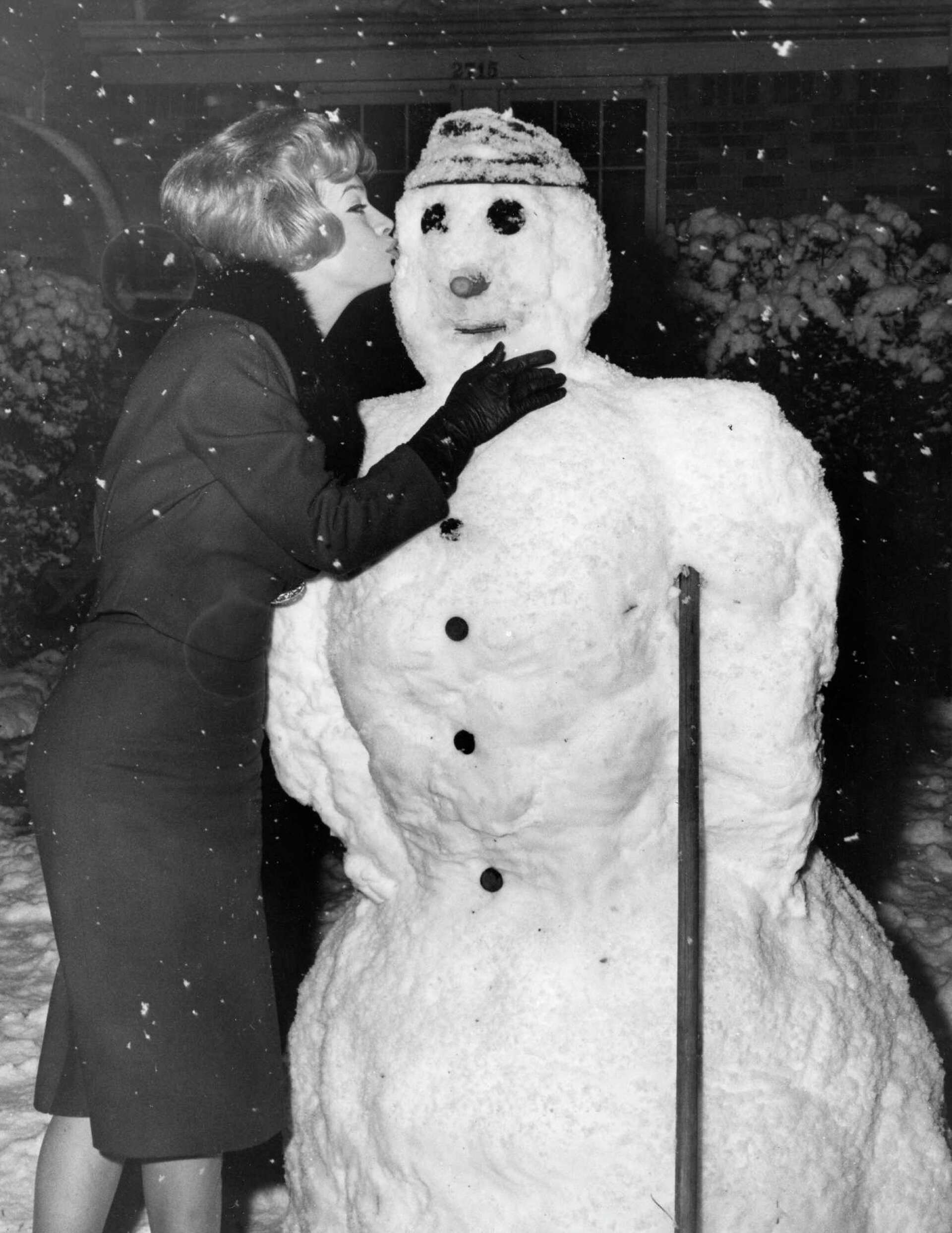 Christmas snow for Houston? A long shot, but a historic snow like these ...