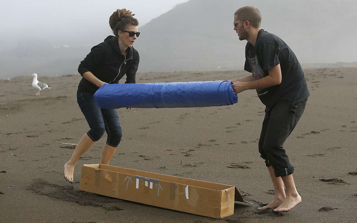 S.F. artist Meghann Riepenhoff works with waves on abstract works