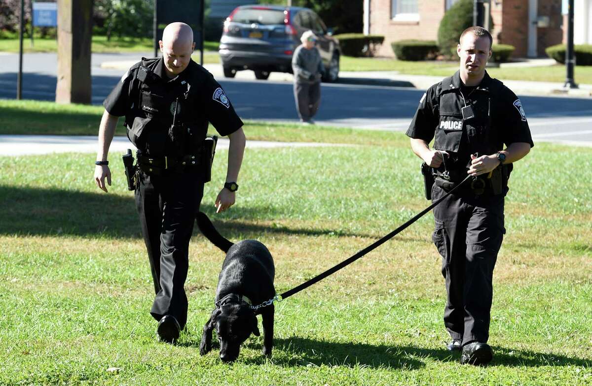 No more sign of cancer in Hoosick Falls police officer