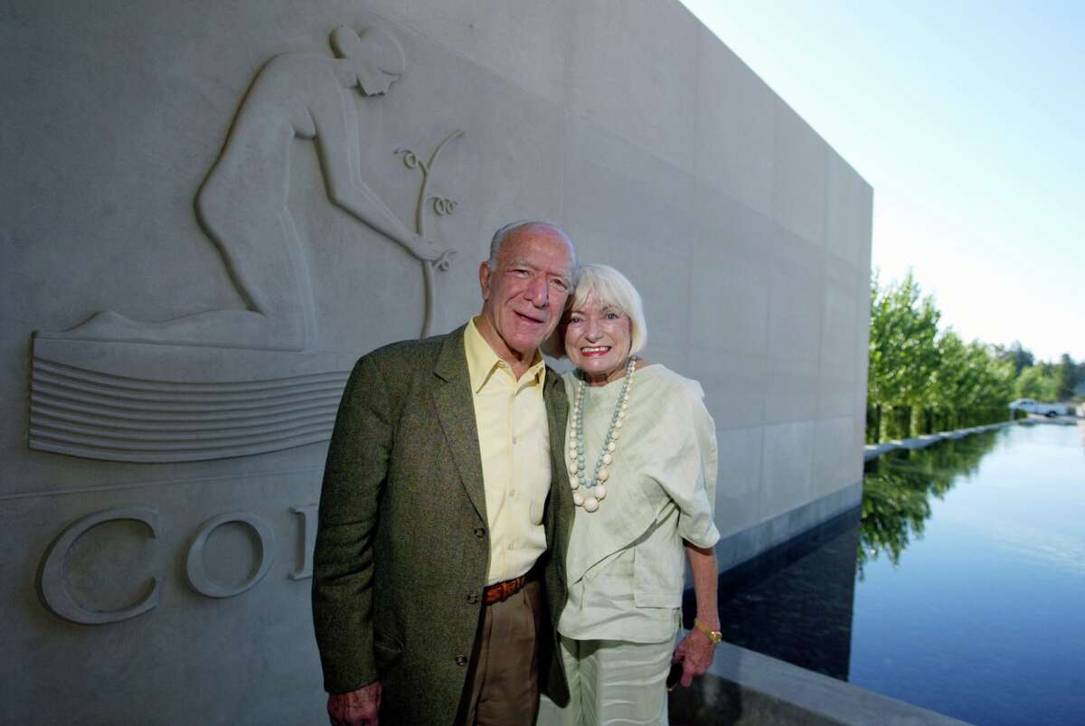 How Entrepreneur Robert Mondavi Changed Wine Forever