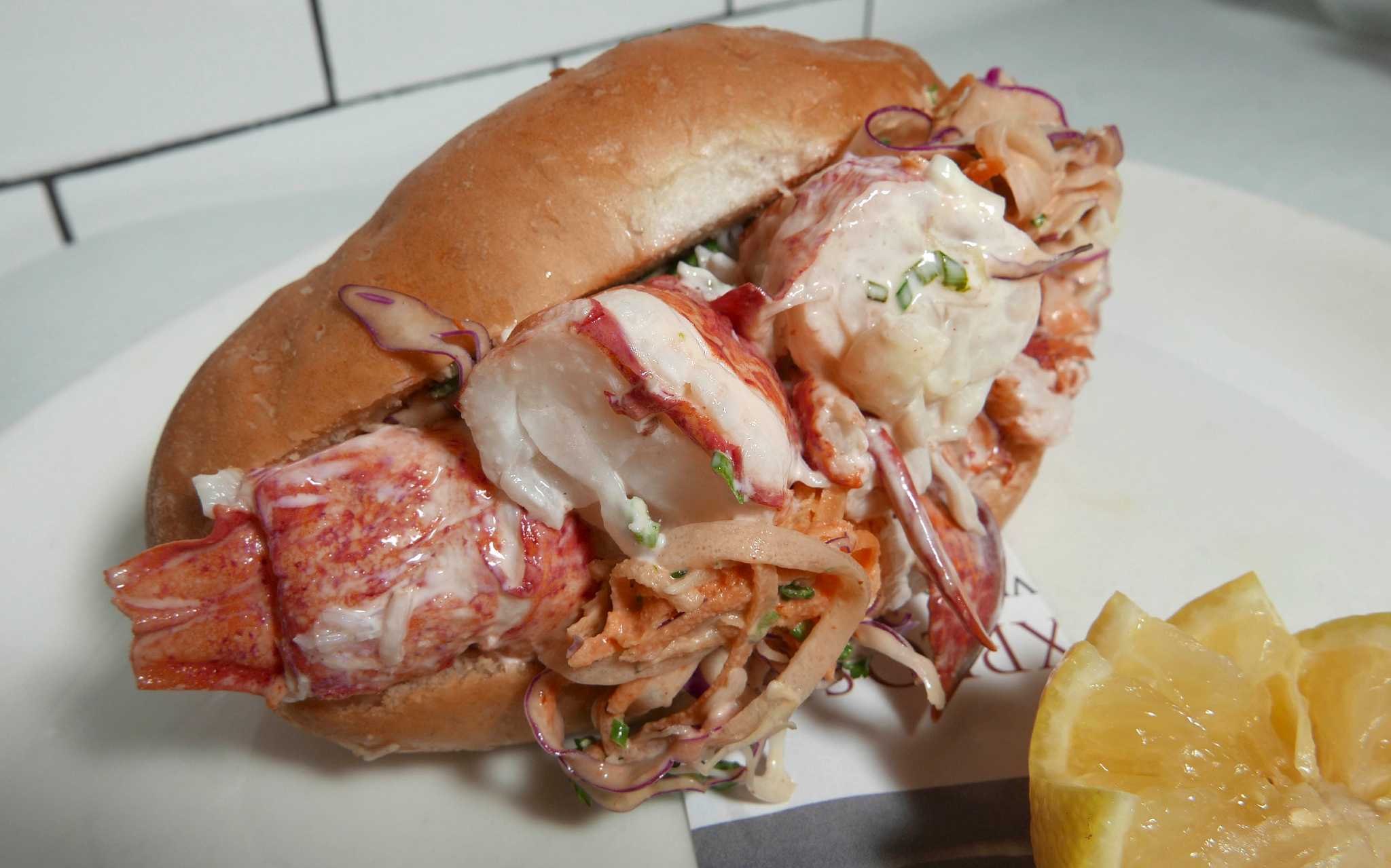 Restaurant review: At The Sandbar, chef/owner Weissman shows he’s still ...