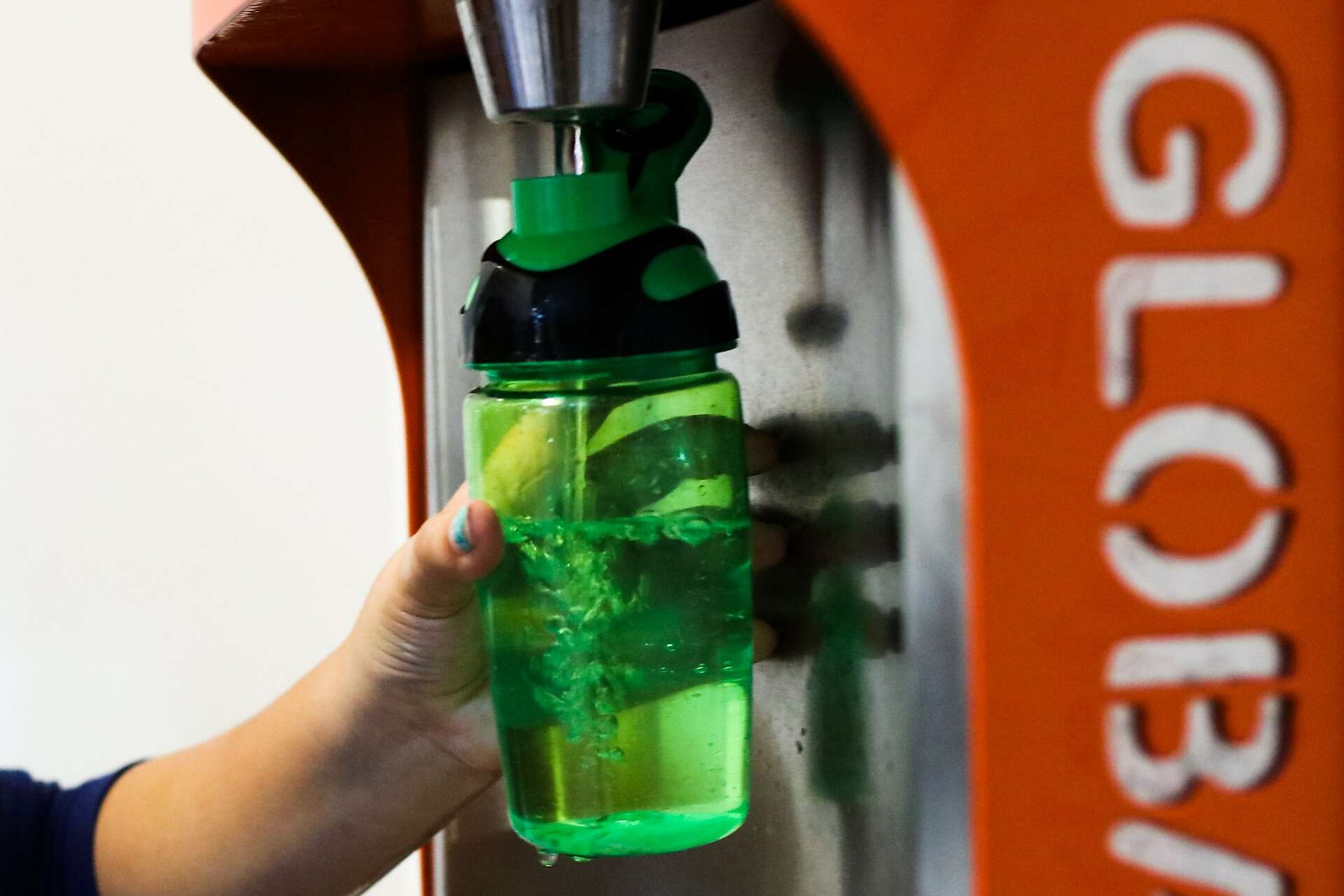 Refill stations make water the drink of choice in S.F.