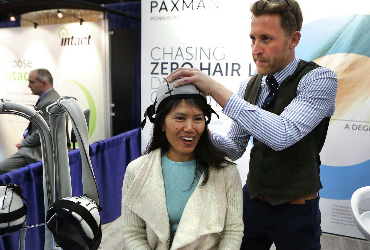 Study warns breast cancer patients of reconstruction risks