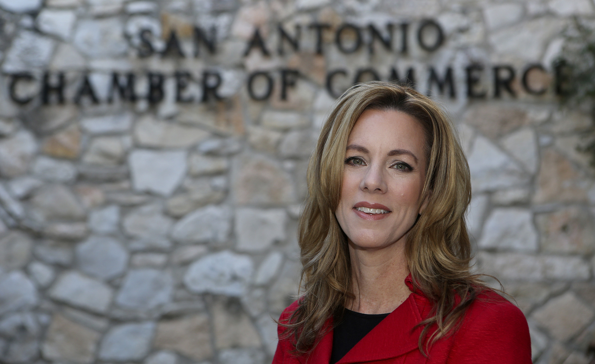 Chamber Chairwoman Flores makes jobs her 2016 goal
