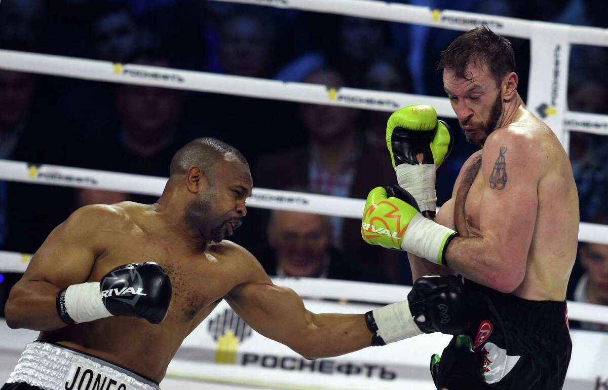 At age 46, Roy Jones suffers devastating knockout