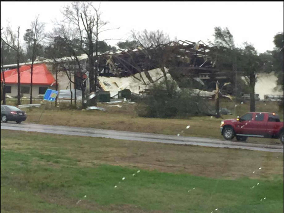 Twister touches down in the Willis area - Houston Chronicle
