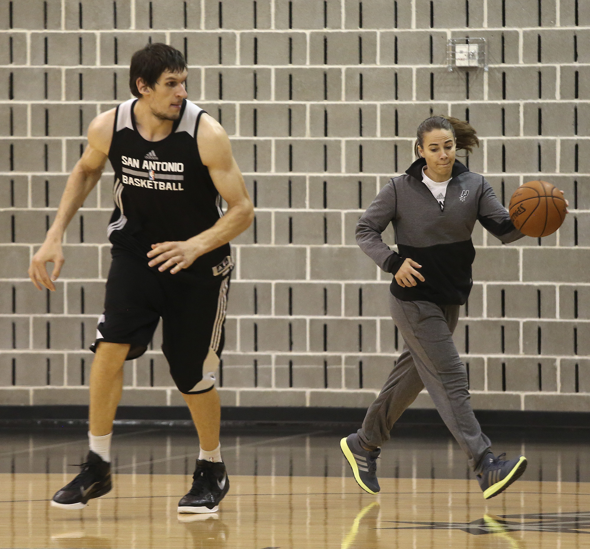 Becky Hammon reportedly receiving head coaching 'inquiries' for men's ...