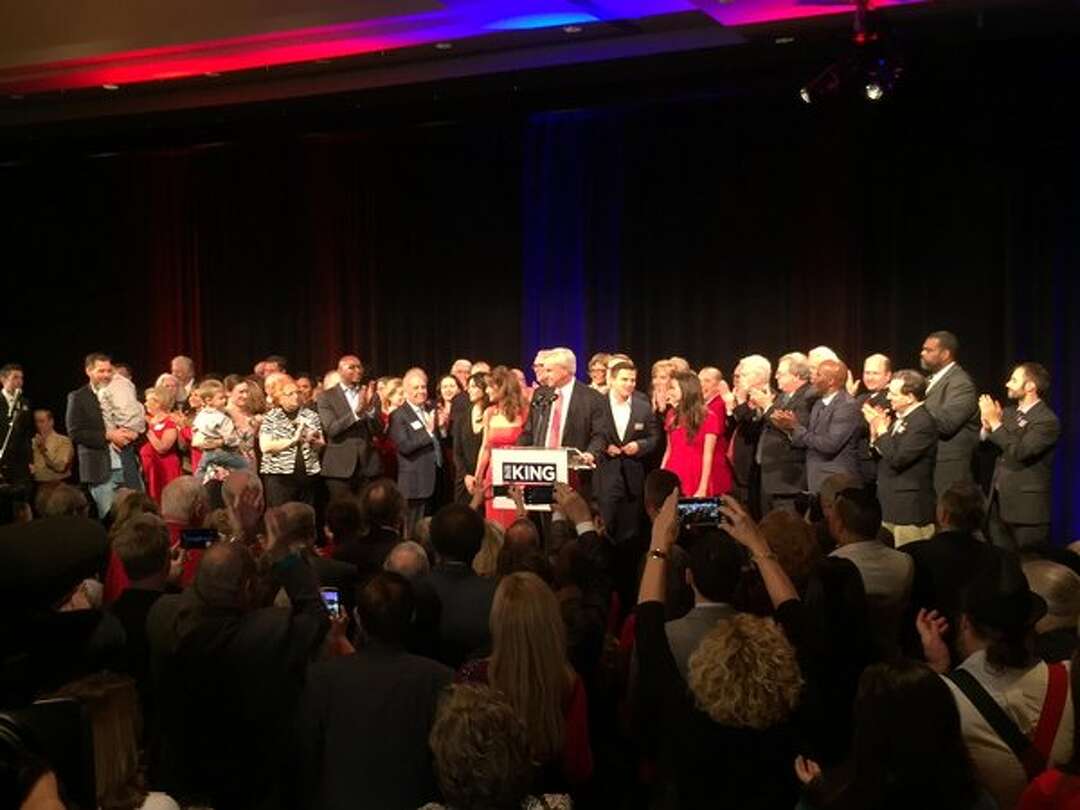 Turner defeats King to become Houston's next mayor