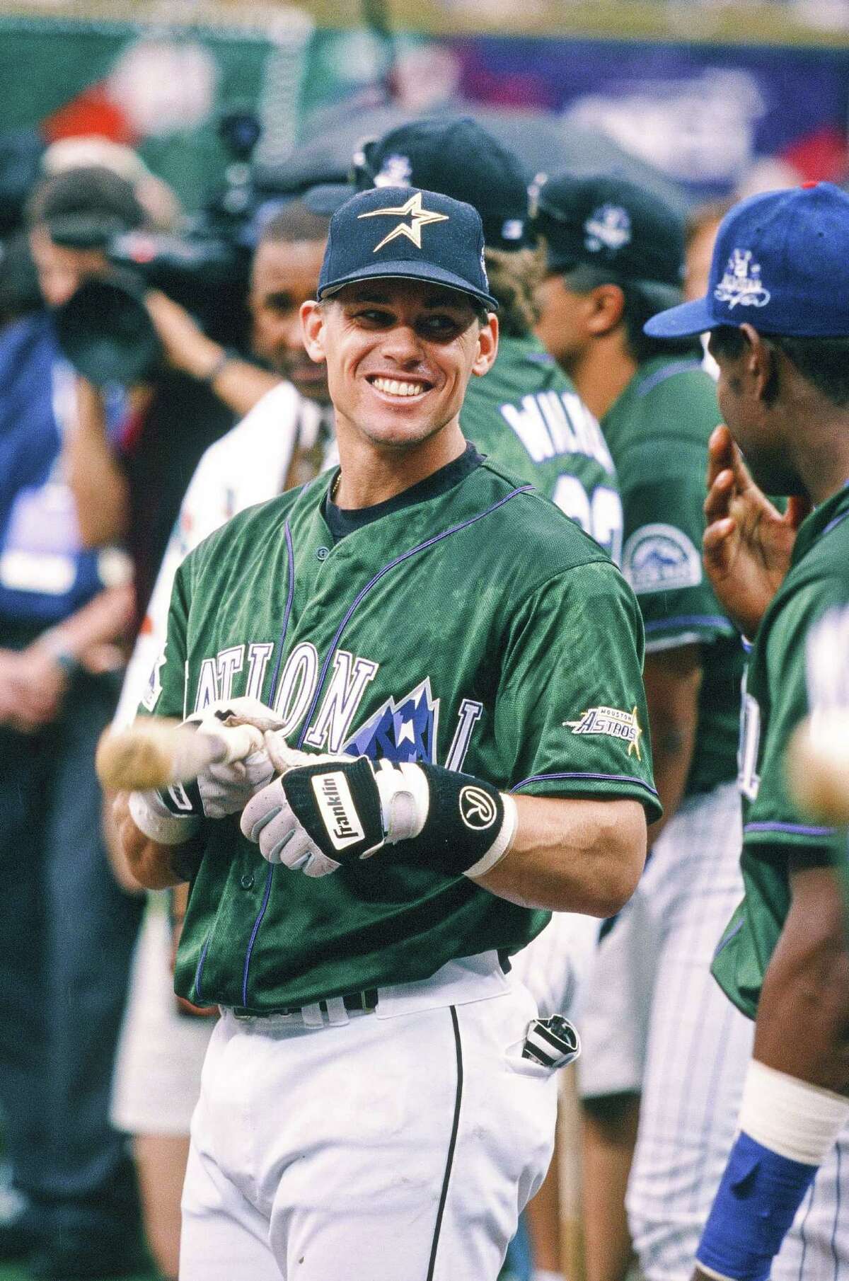 Craig Biggio to open sports bar in downtown Houston