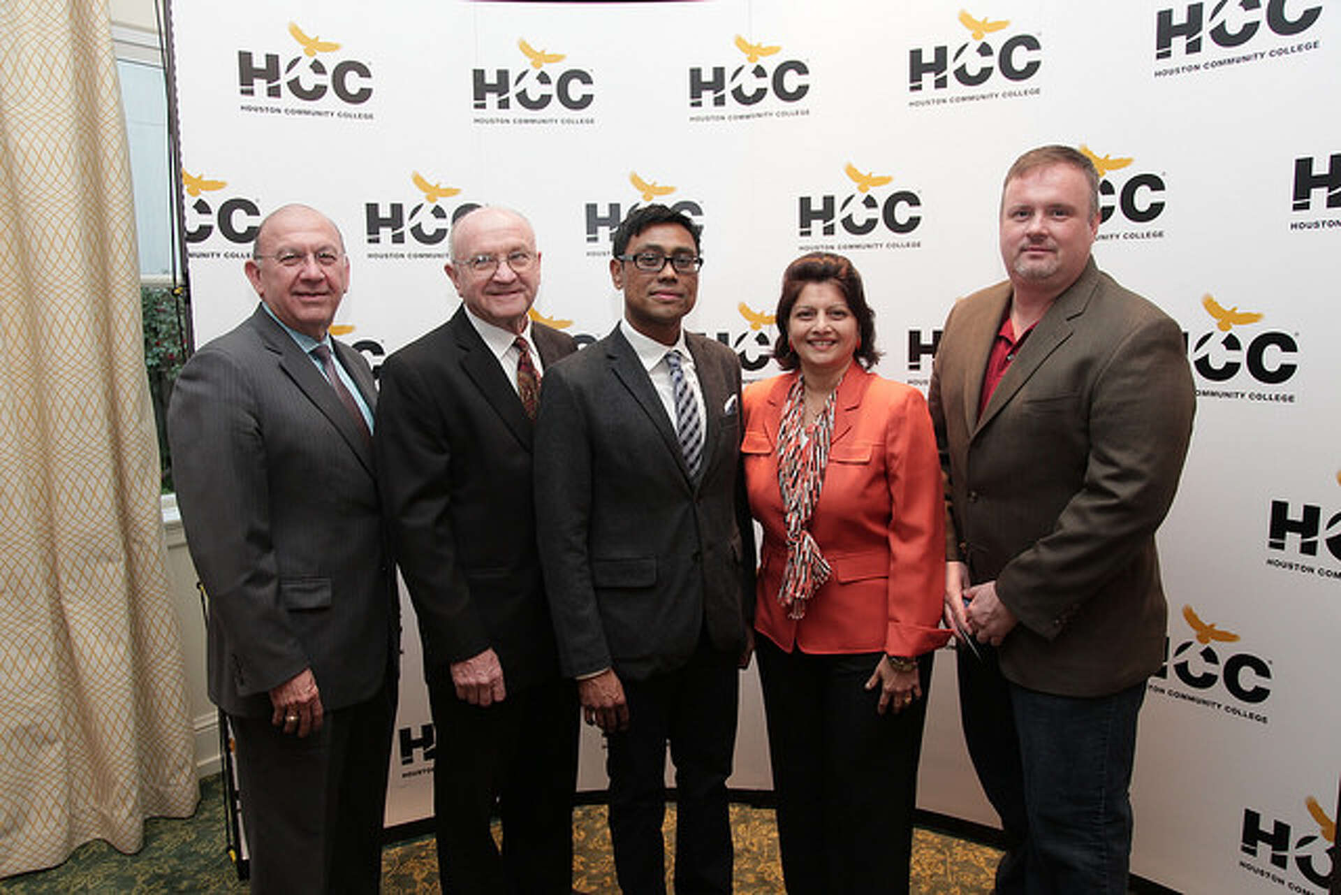 HCC board hired outside lawyer without vote