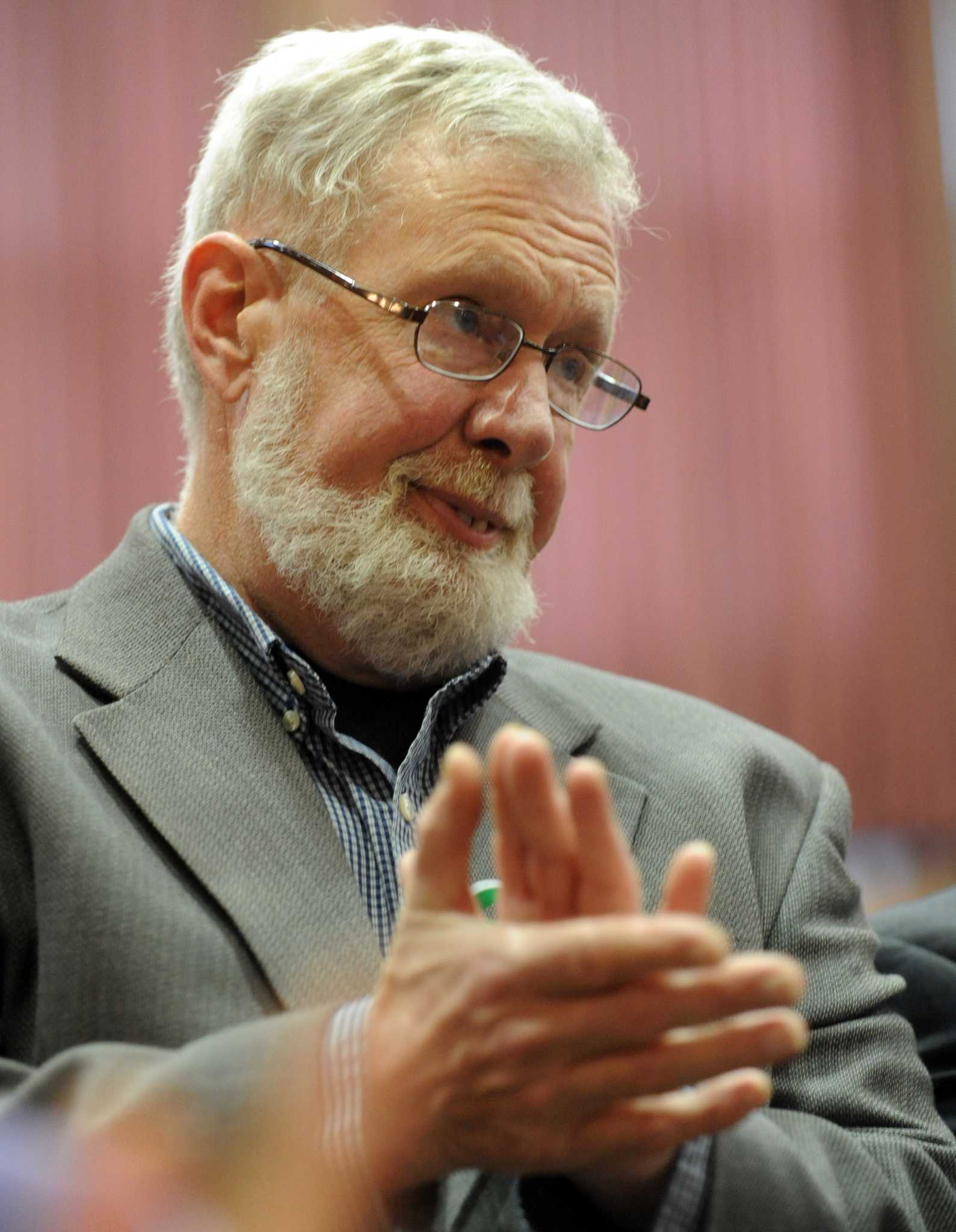 Gov. Malloy orders flag at half-staff for Rep. Terry Backer, dead at 61