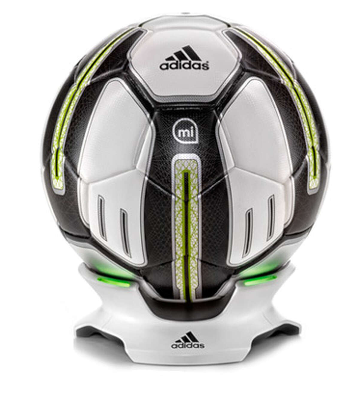 Health gifts: From counting steps to improving your tennis game