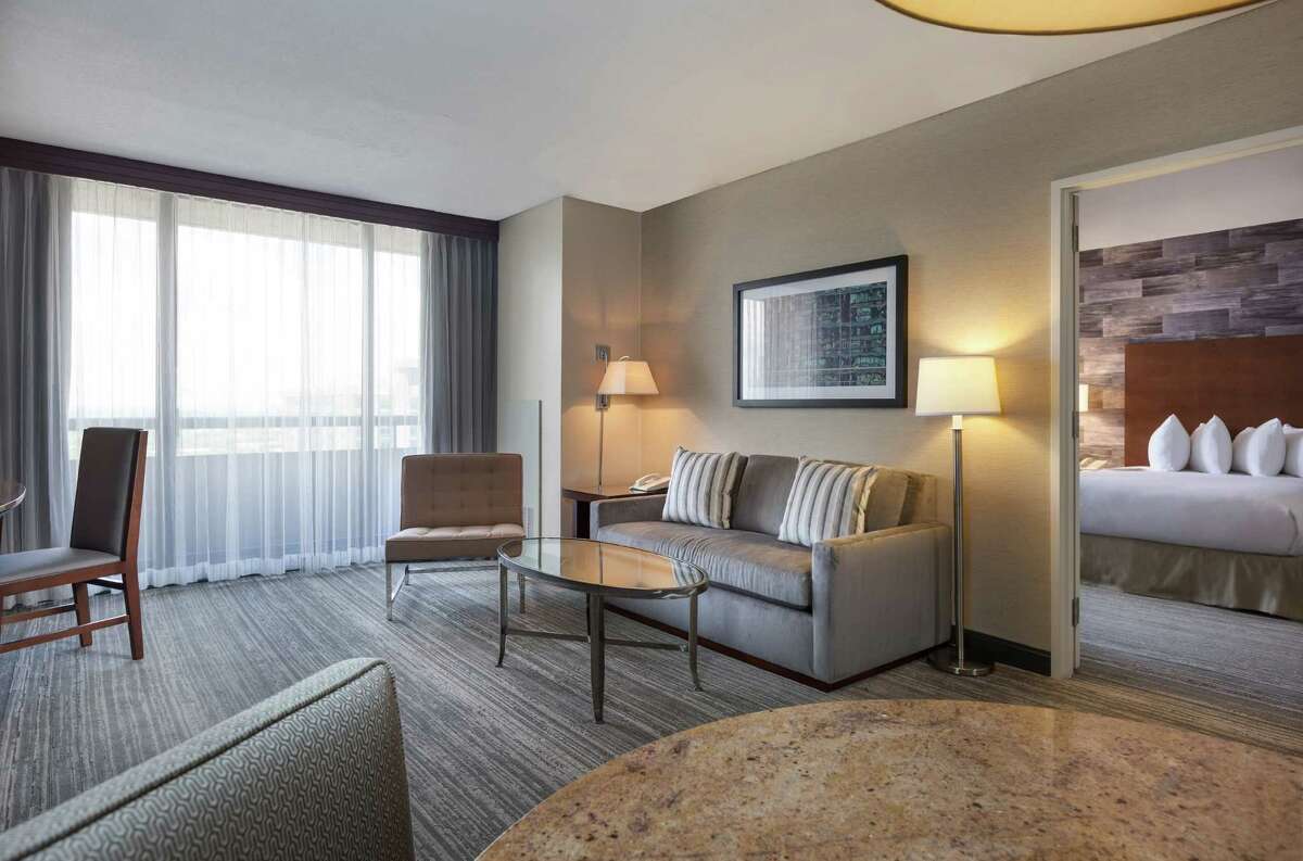 DoubleTree Hotel Galleria gets modern makeover