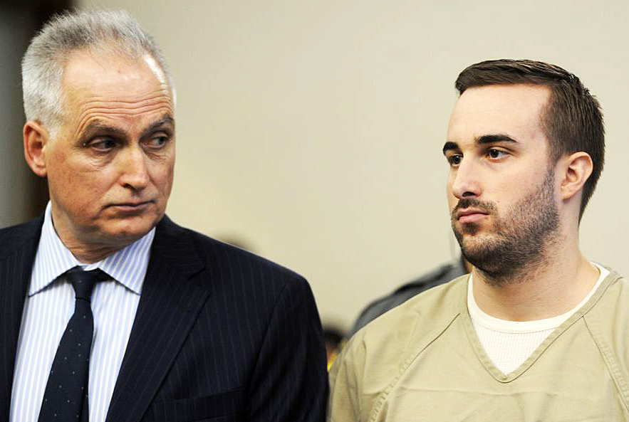 As murder case proceeds, feds drop gun charge against Navin