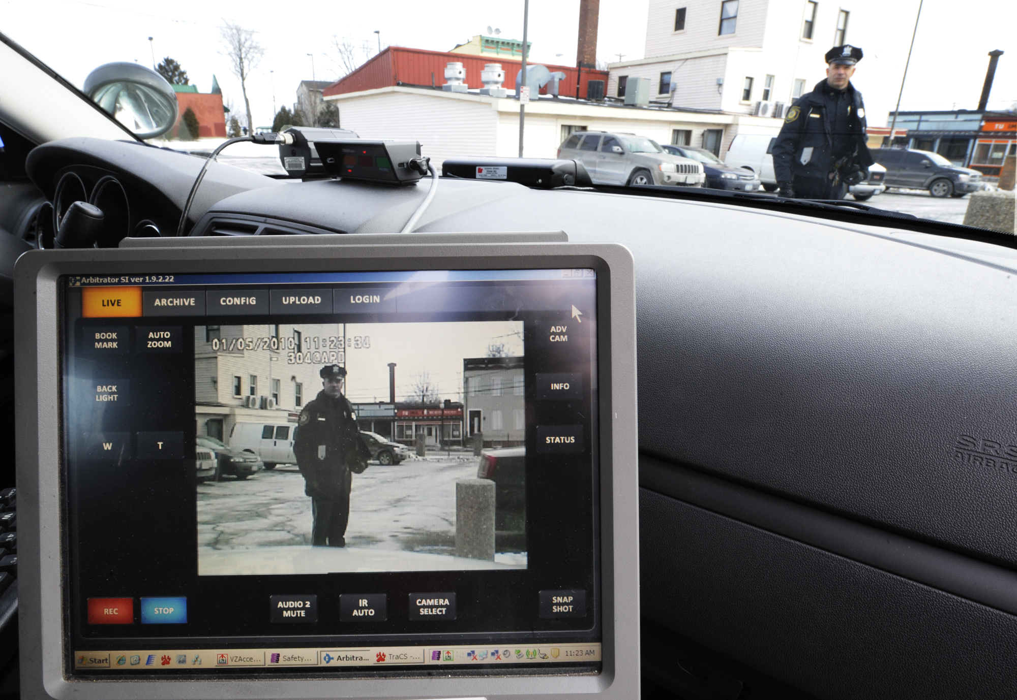 Police to offer video training