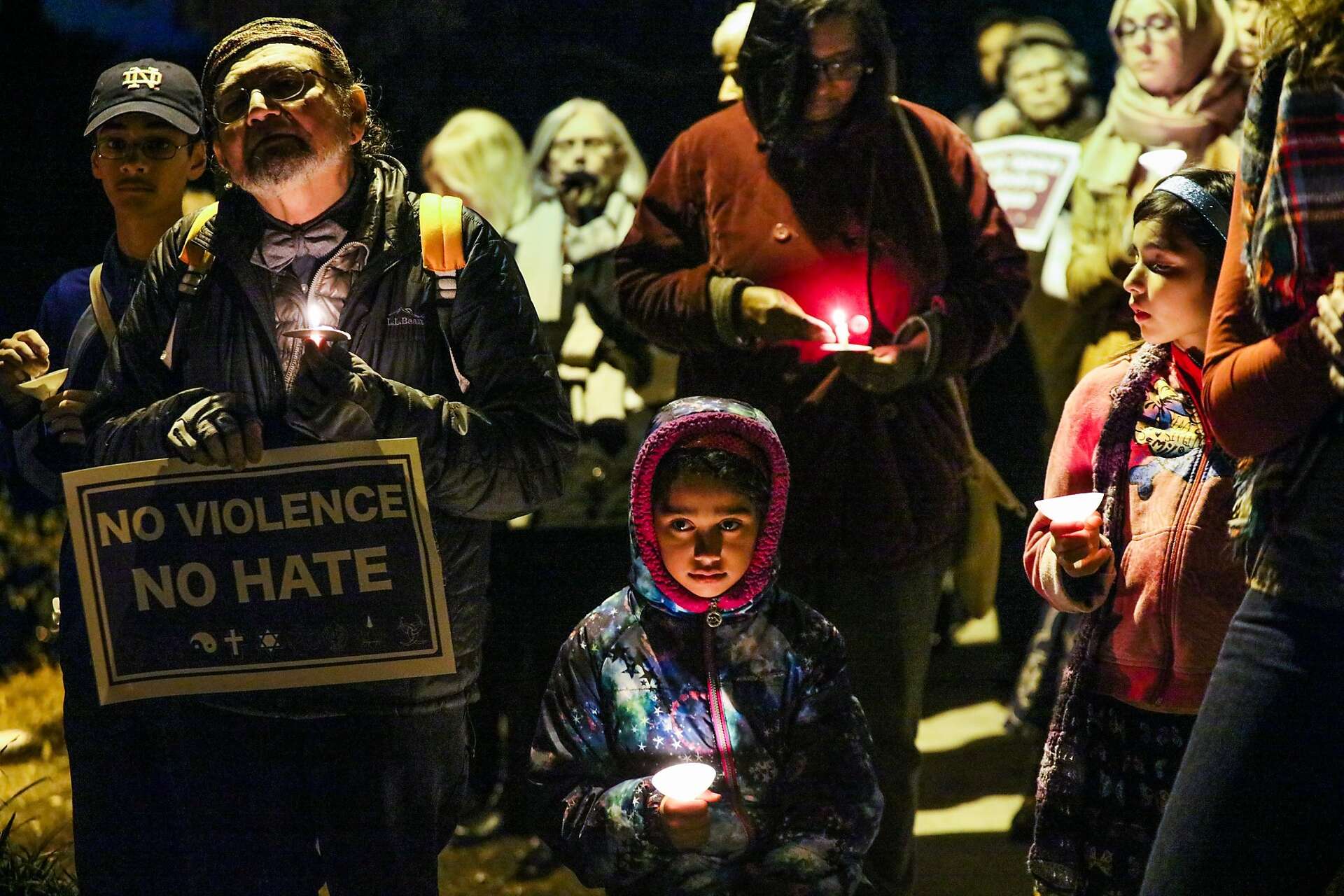 Bay Area Muslims, facing backlash, try reaching out