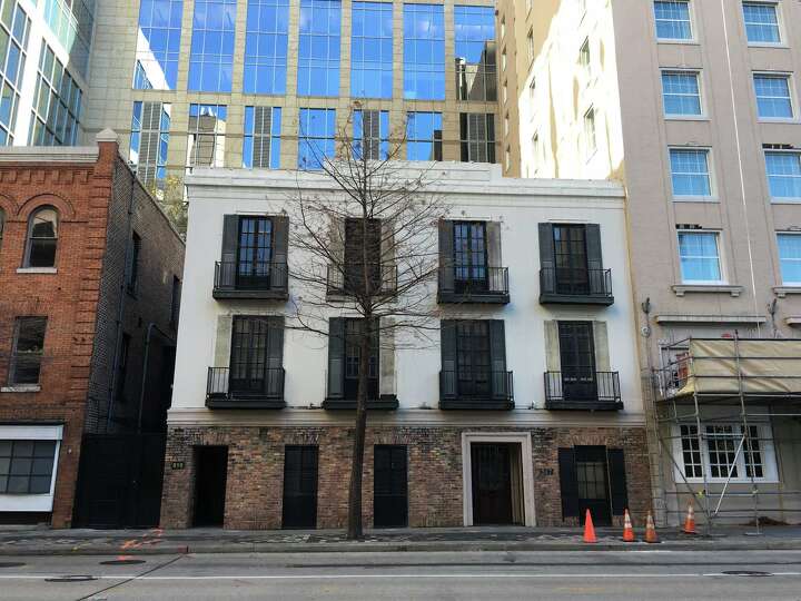 Making way for downtown hotel's expansion