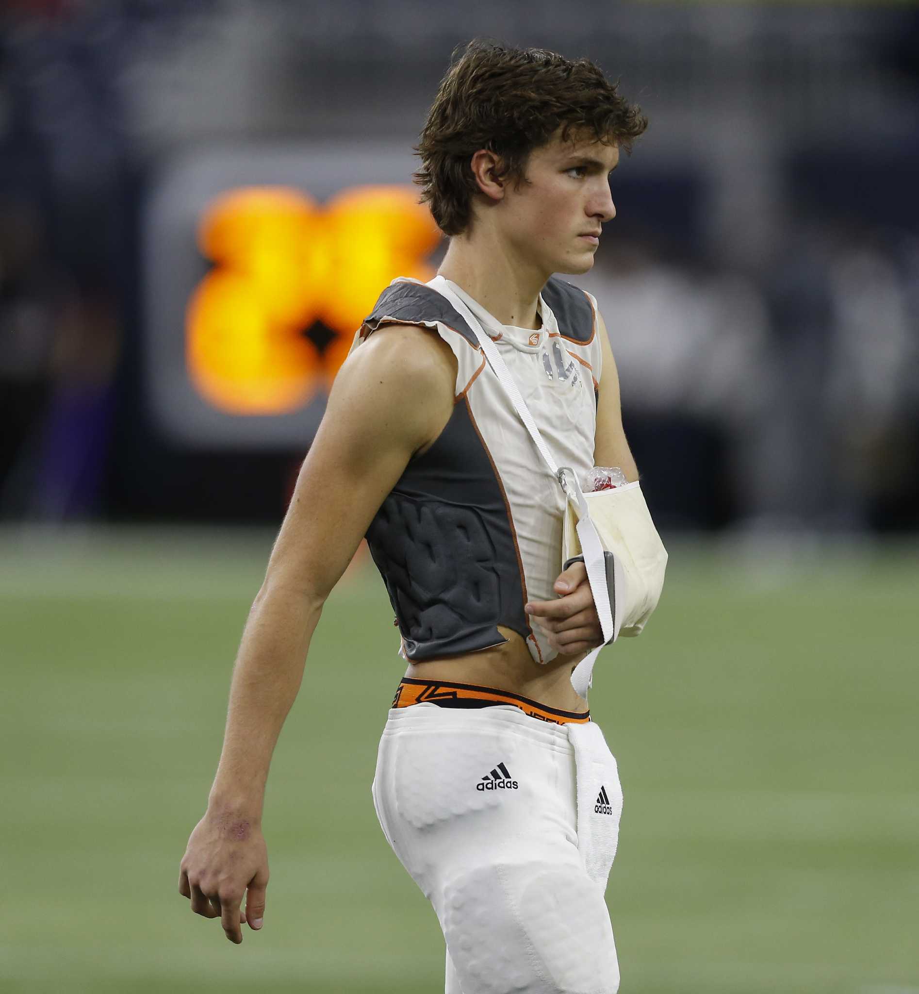 Celina doomed by quarterback Conner Pingleton's injury on first drive