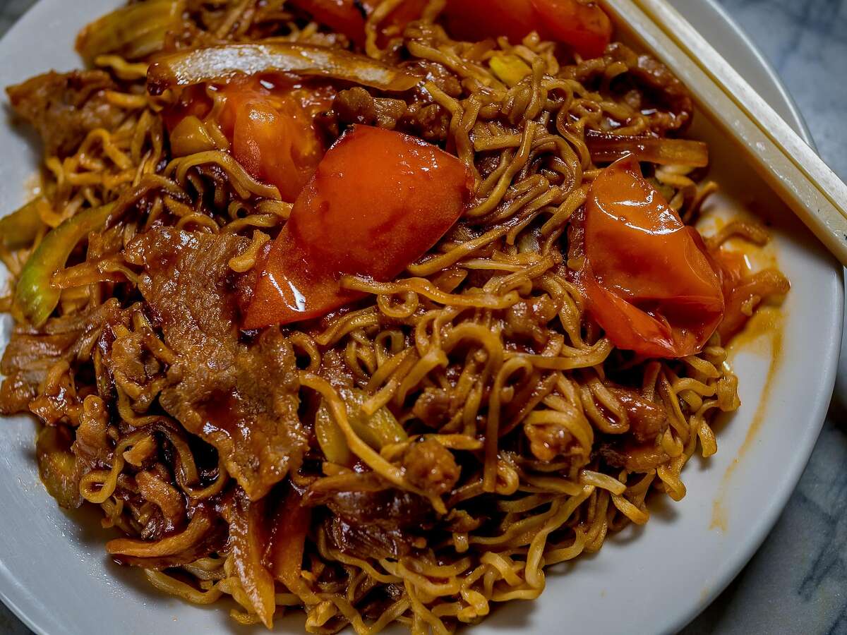 Resurrected, improved Sam Wo serves Chinatown again