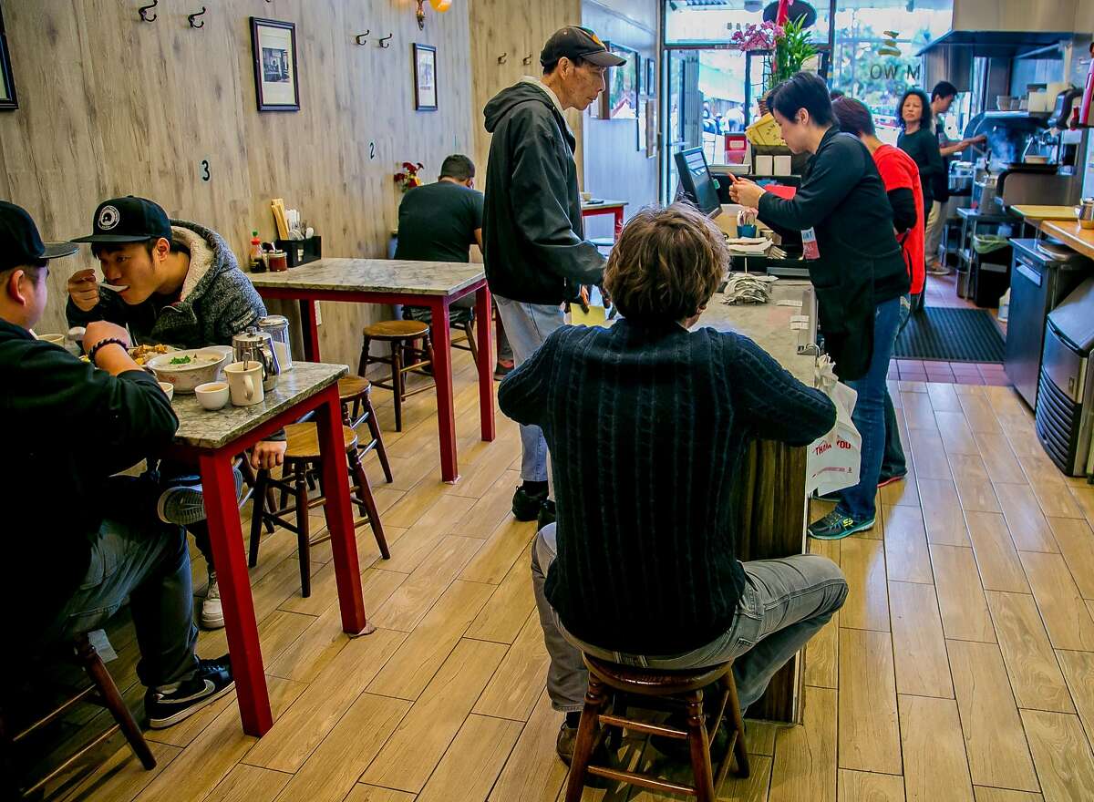 Resurrected, improved Sam Wo serves Chinatown again