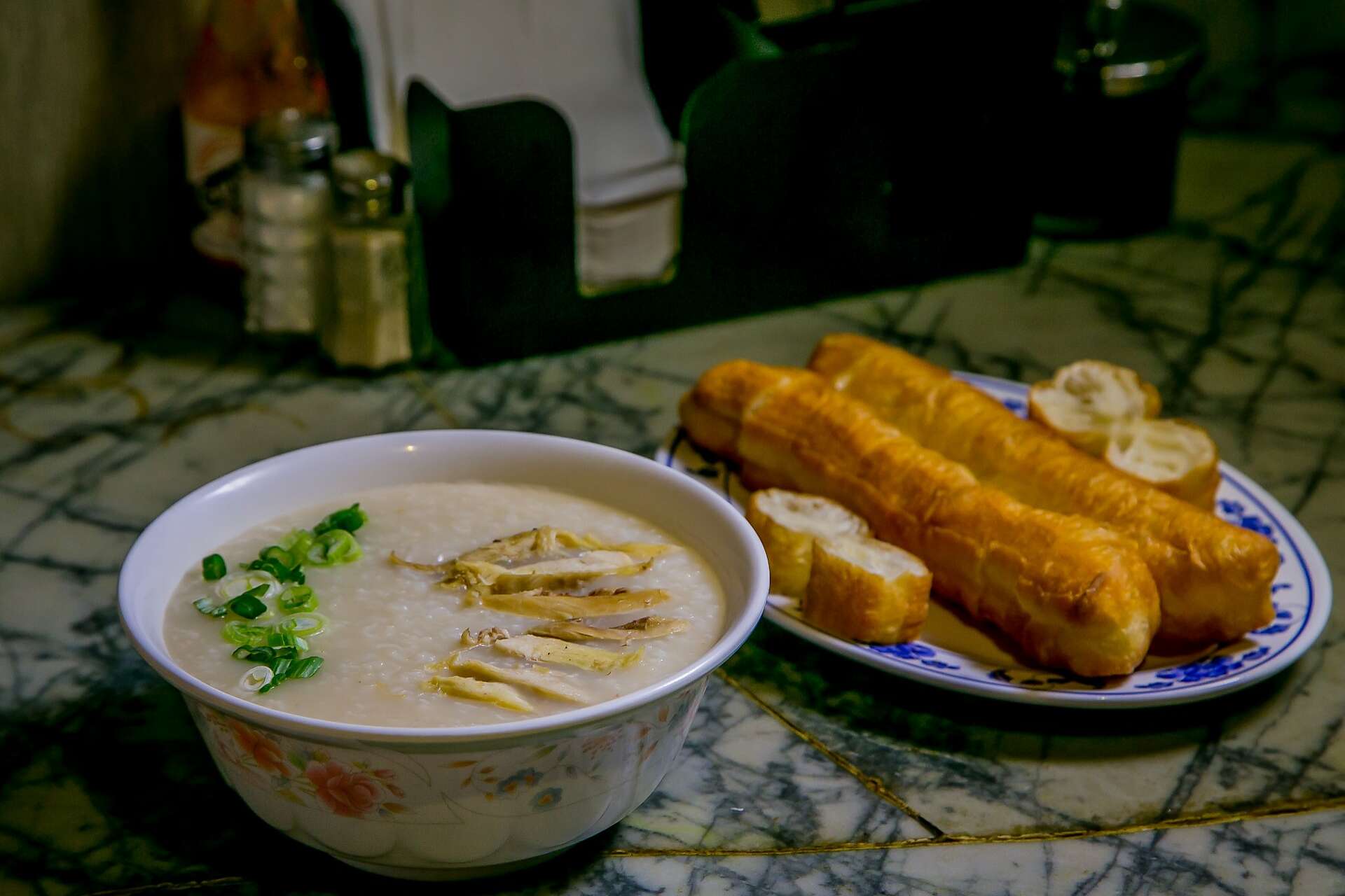 Resurrected, improved Sam Wo serves Chinatown again