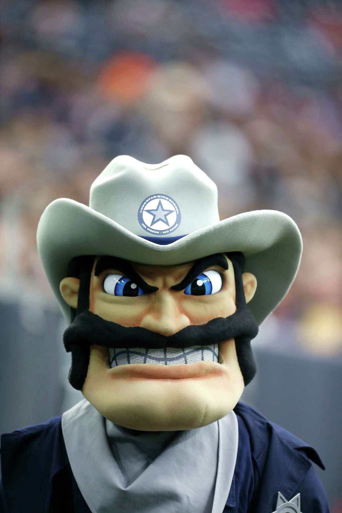 Stout defense leads Cedar Park to Class 5A Division II state ...