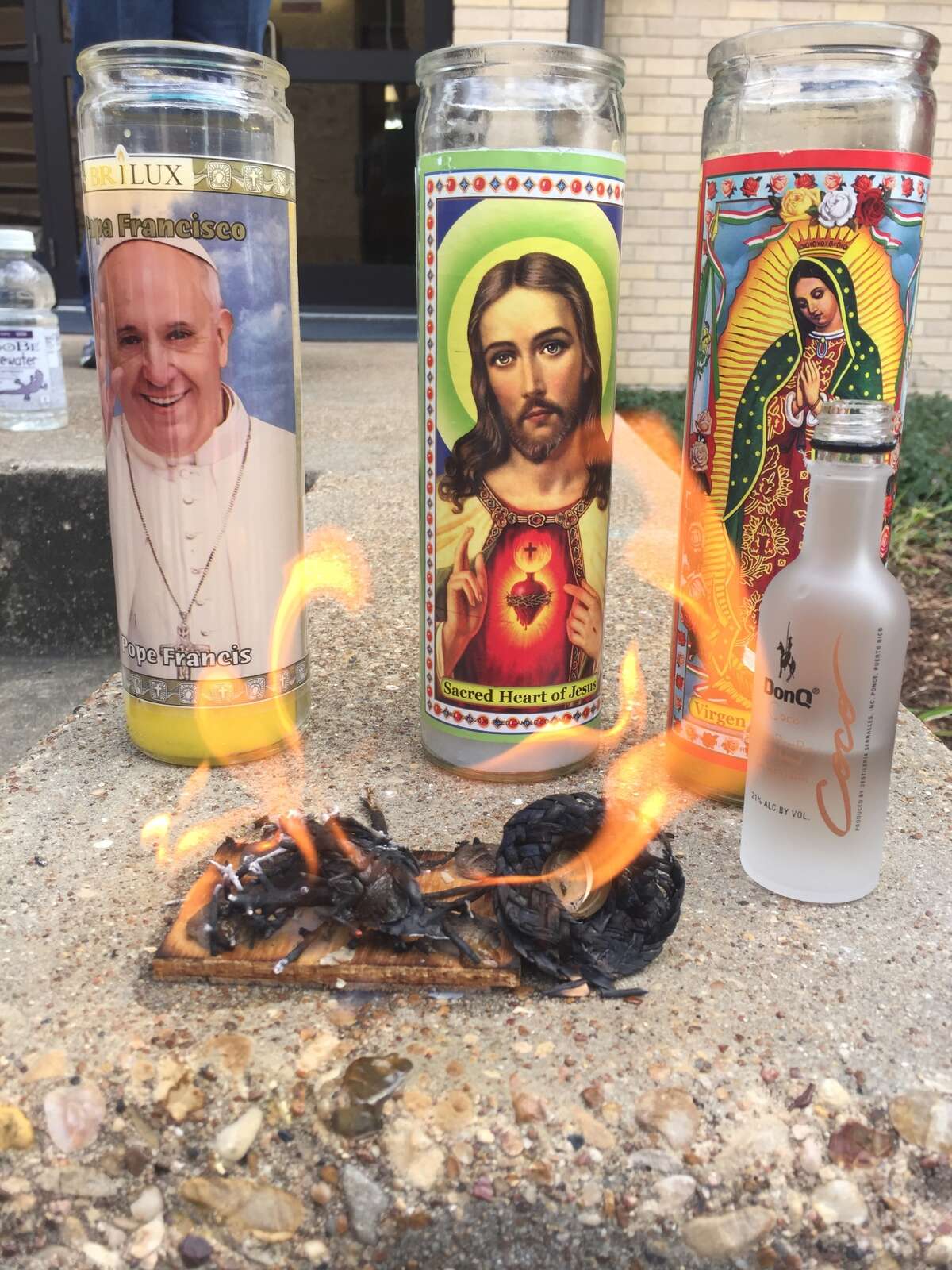 Funeral shrine celebrates fallen Texas A&M cockroach