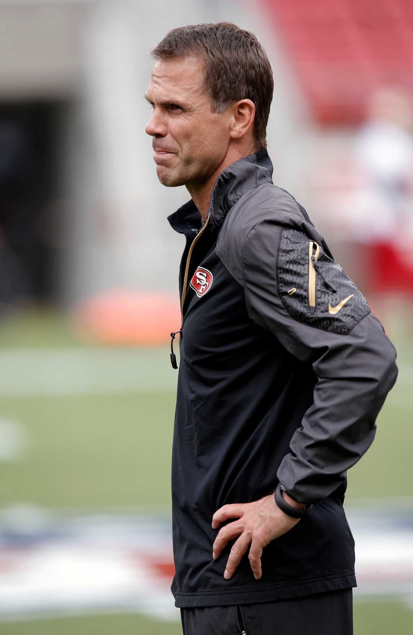 Coach Trent: Ward, Tartt receive practice instruction from 49ers GM Baalke