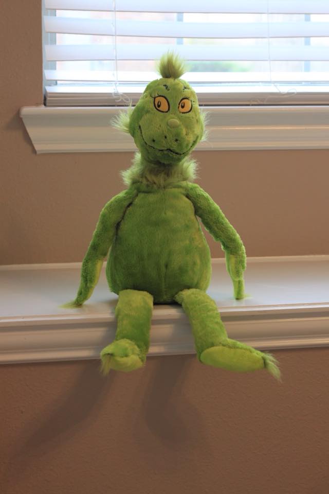 Beaumont woman invents 'Grinch on a Bench'