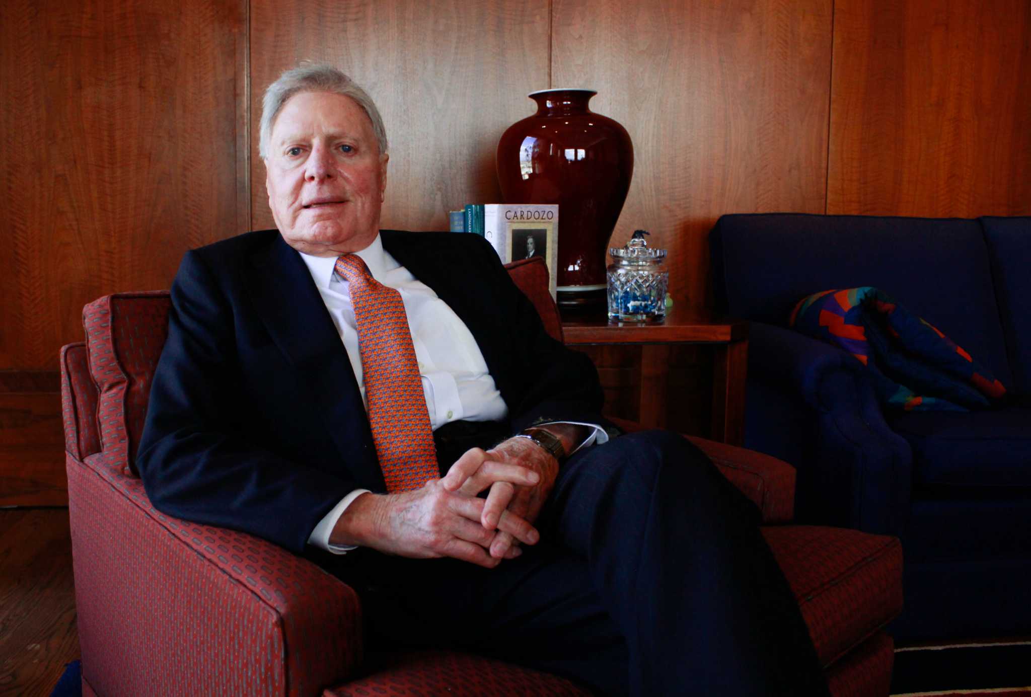 Billionaire Houston trial lawyer and philanthropist dies