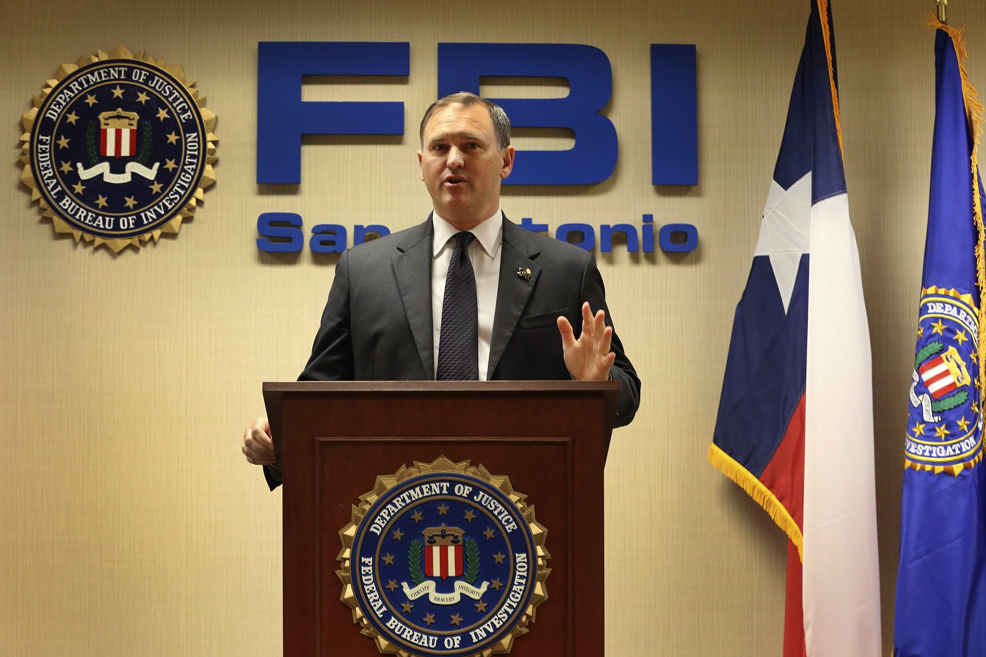FBI in San Antonio calls on public to report suspicious activity