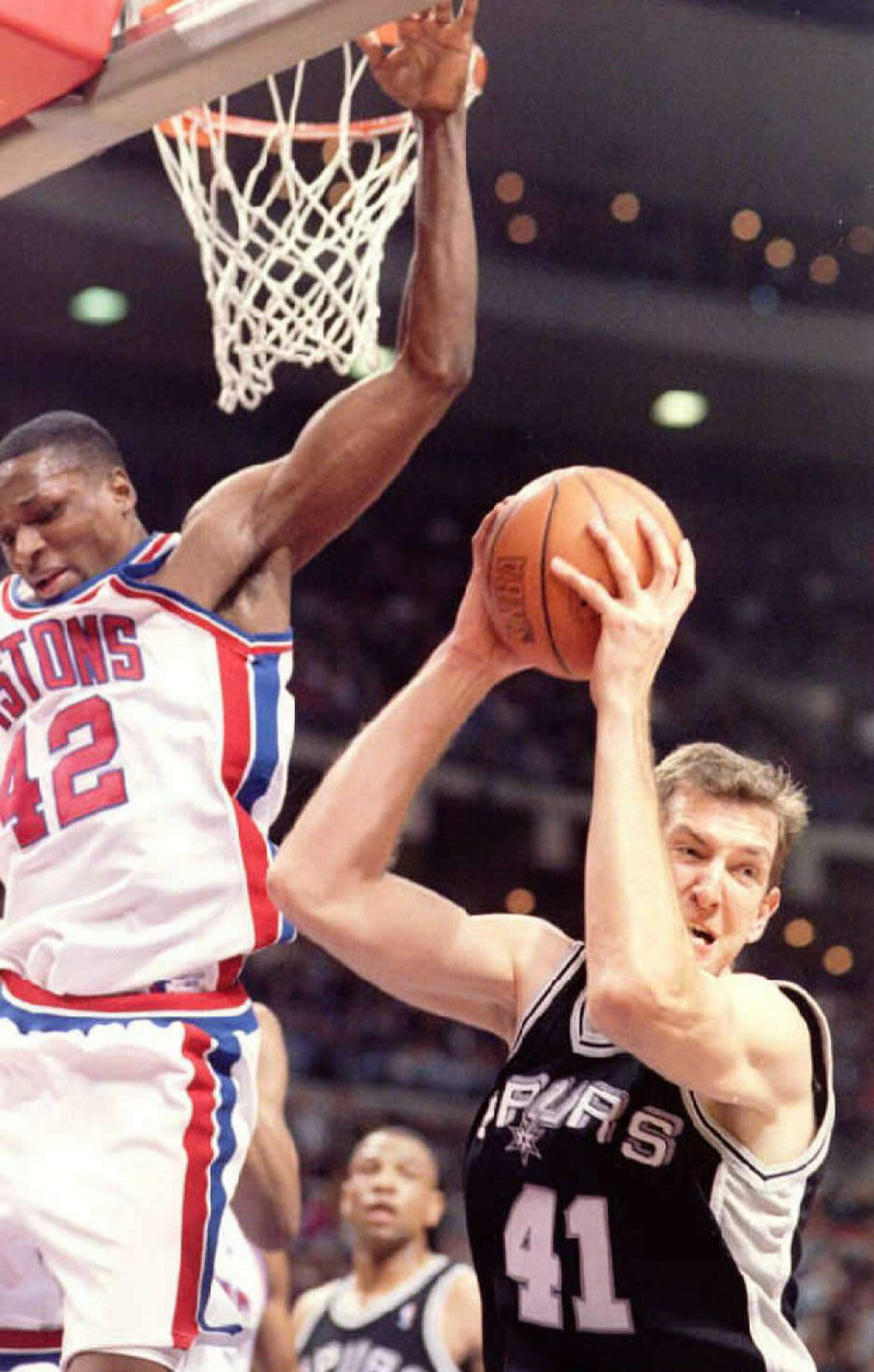 Perdue fondly recalls his time with Spurs