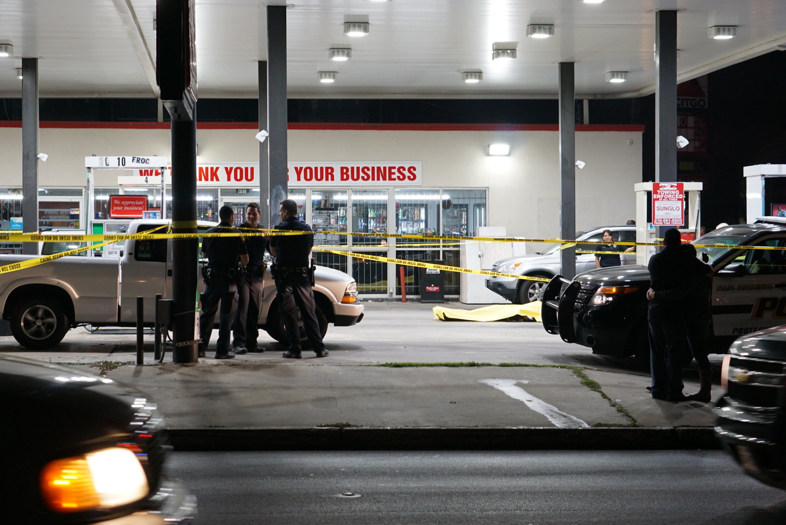 One dead after Southeast Side shooting