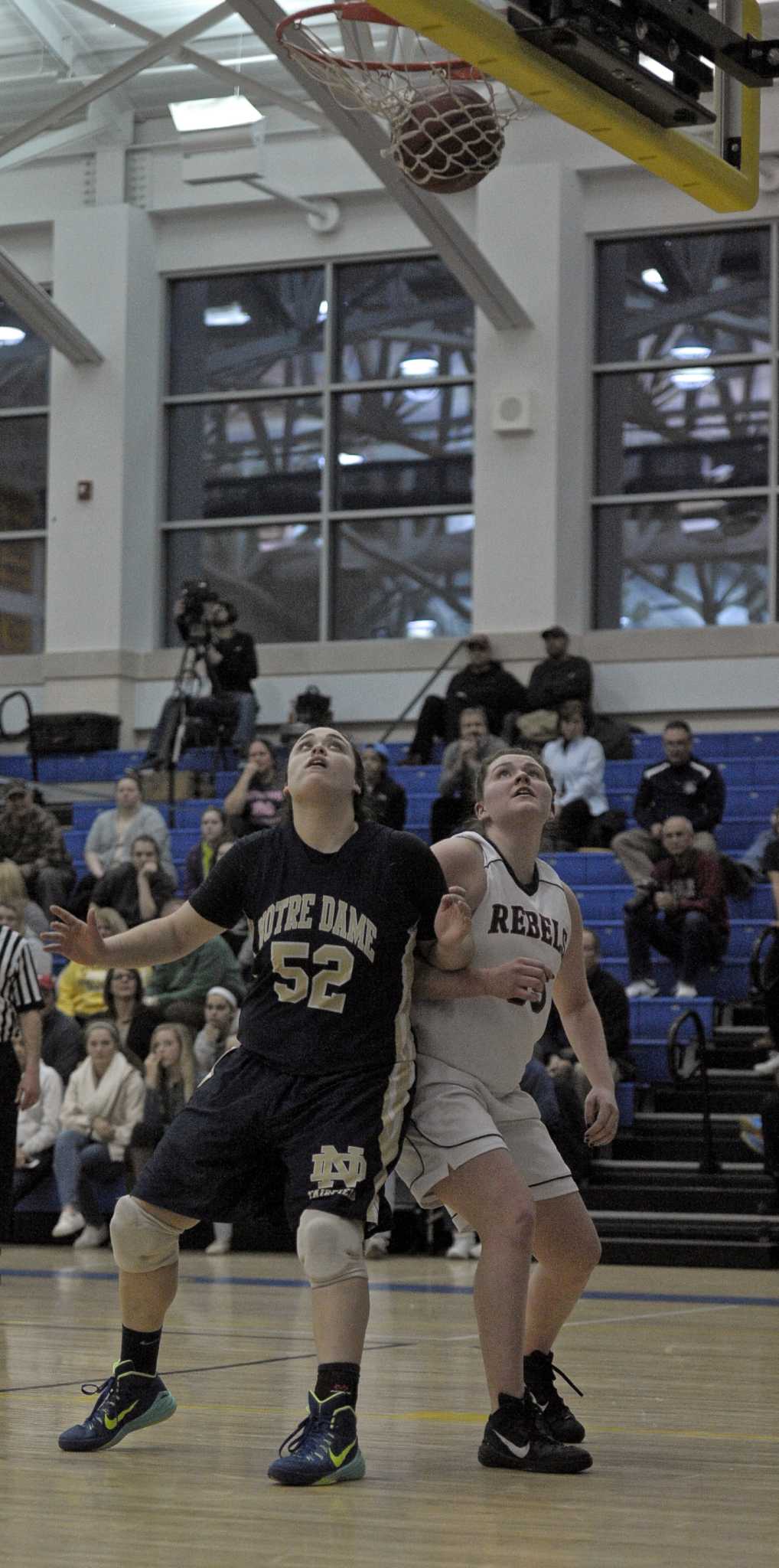 Fairfield girls HS basketball: Mustangs, Lancers have state title hopes