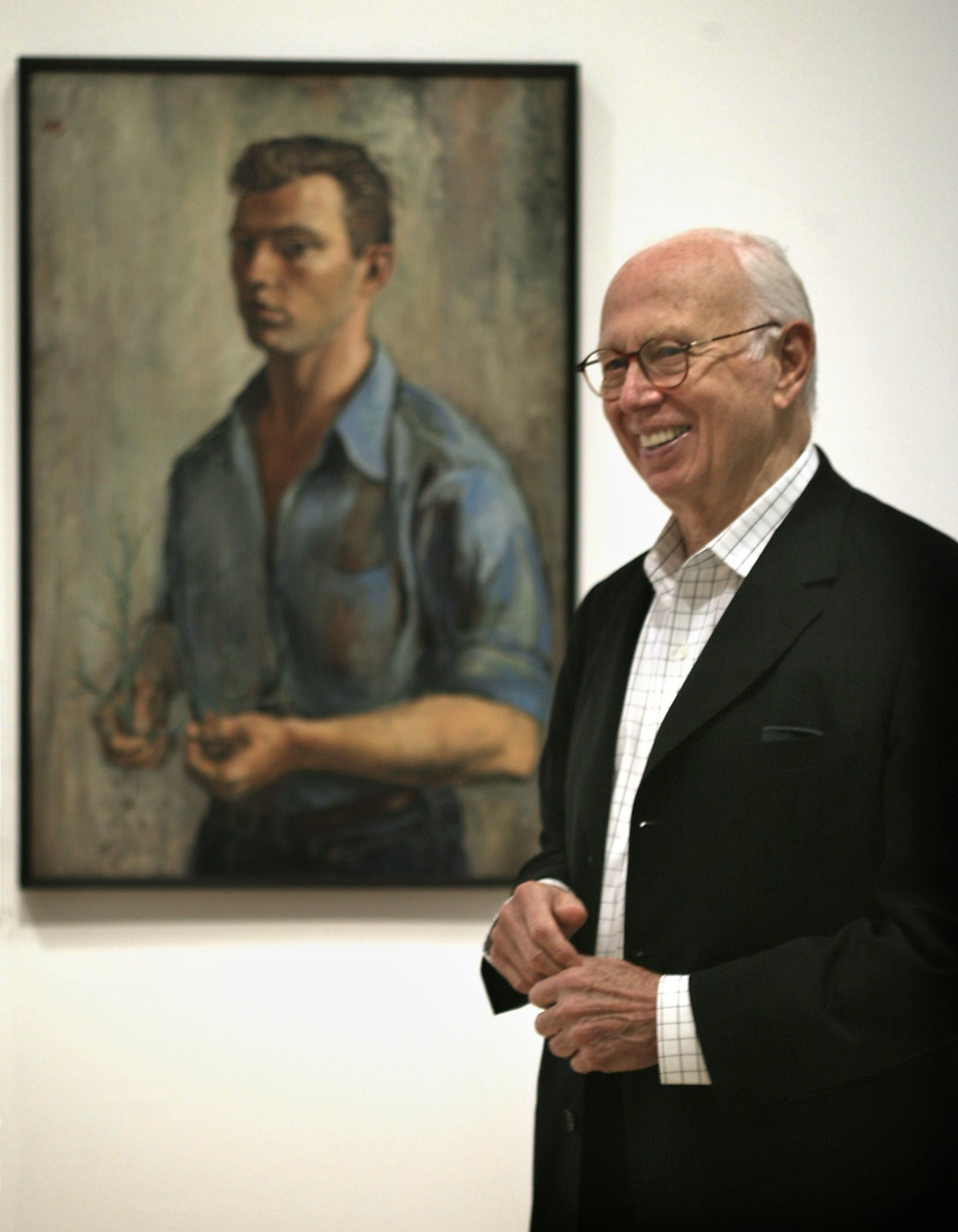 Acclaimed artist Ellsworth Kelly dies at 92