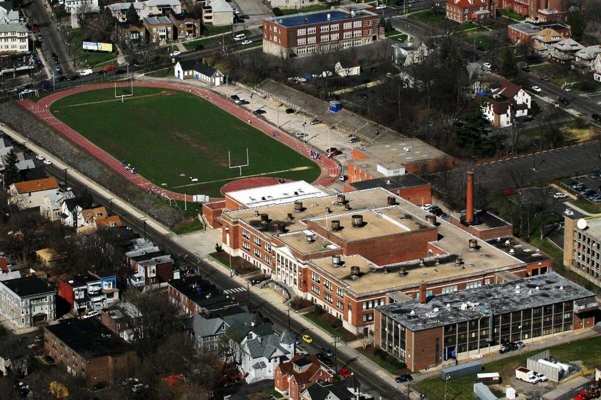 One step toward a new Harding, but tough trek remains