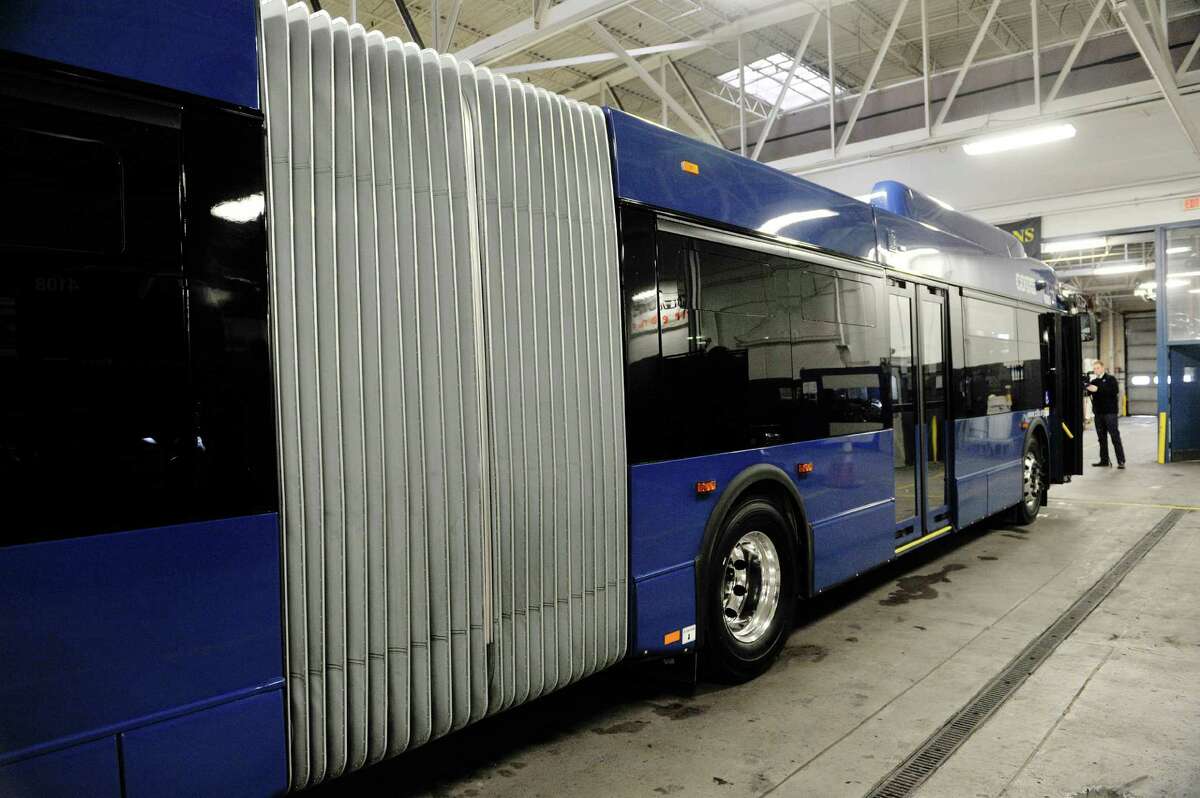 CDTA shows off new articulated buses