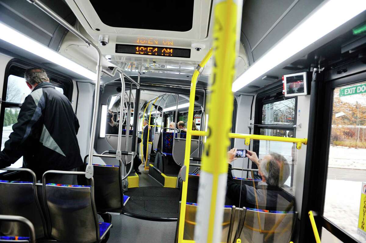 CDTA shows off new articulated buses