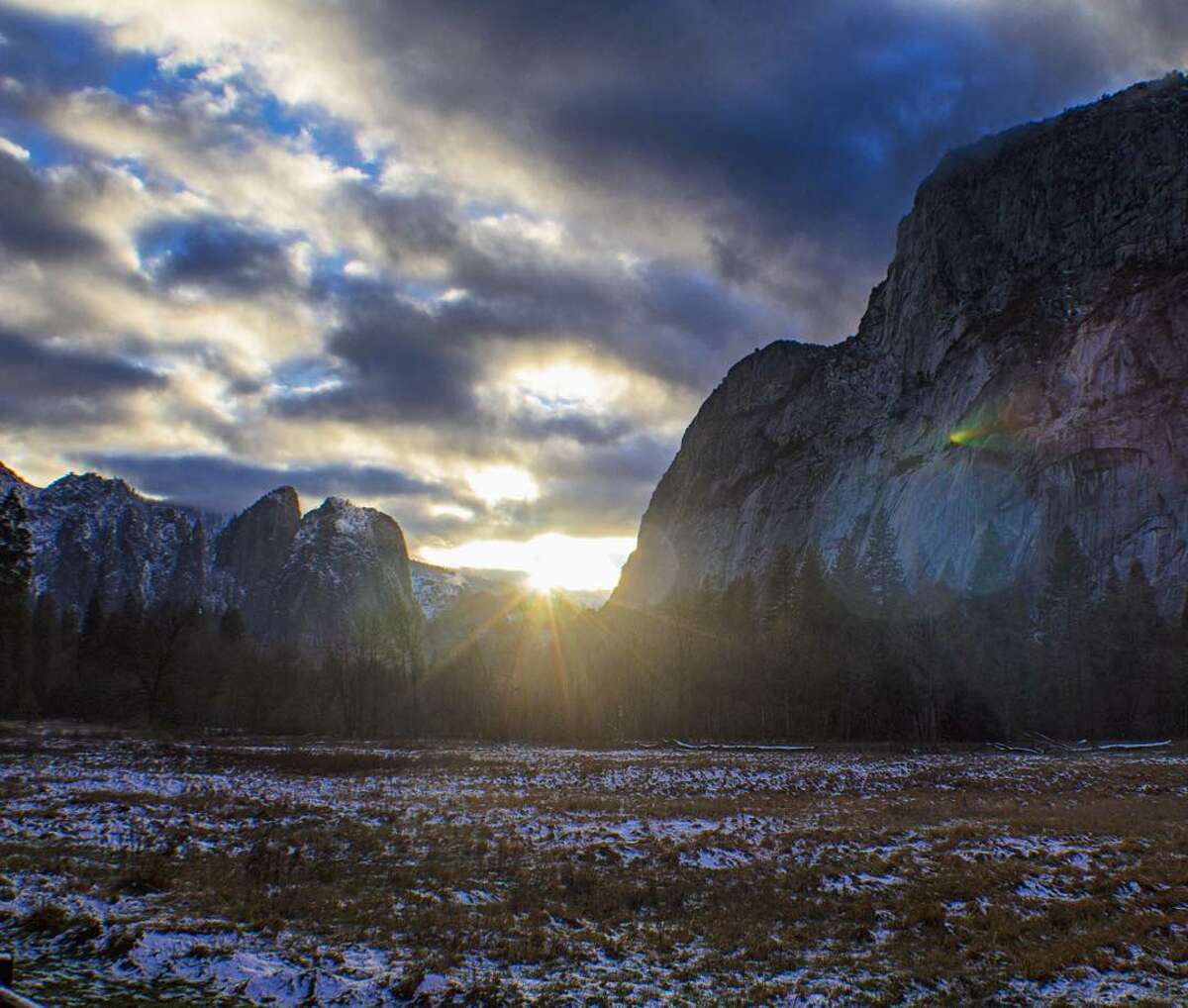 Yosemite a winter recreation wonderland after El Niño snowfall