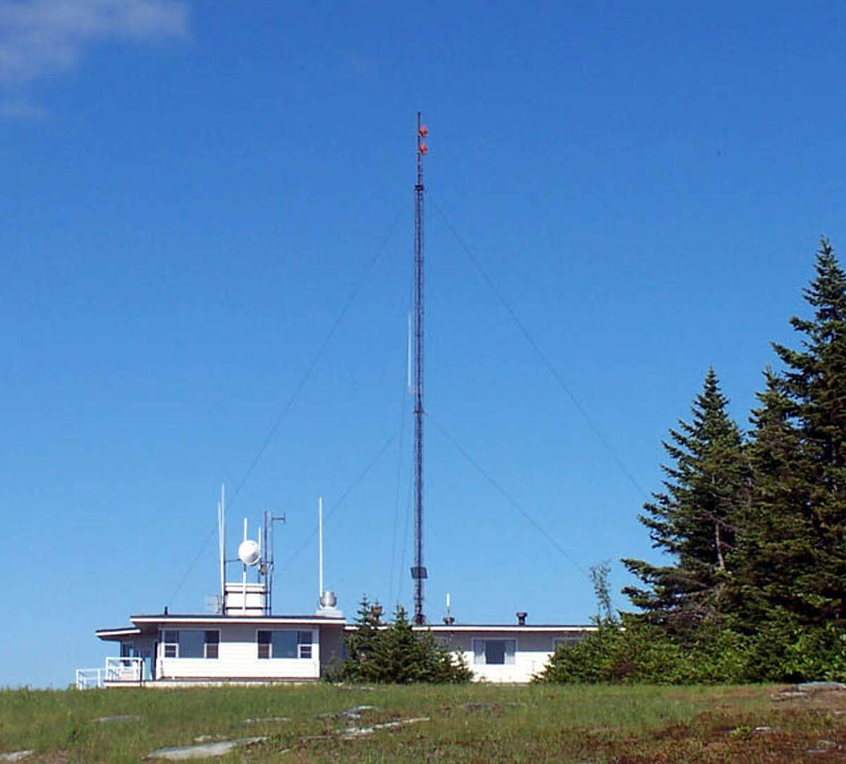 Ice and wind break WEQX radio's tower