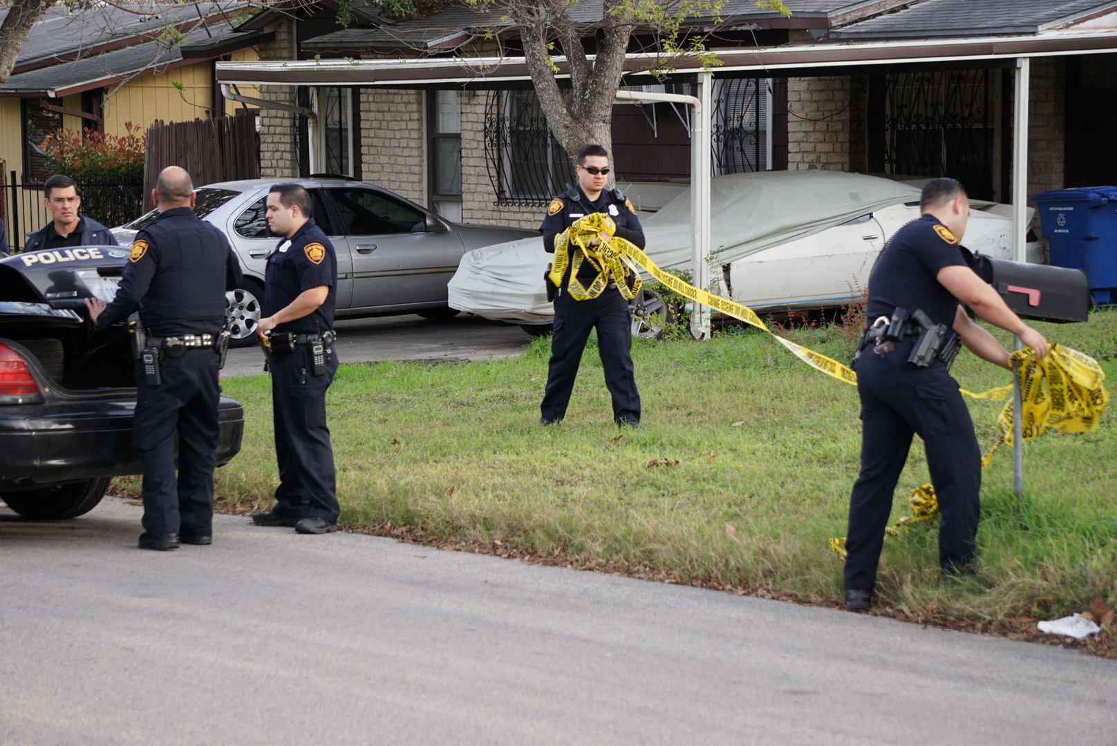 Fight between neighbors leaves one wounded by pellets fired from shotgun