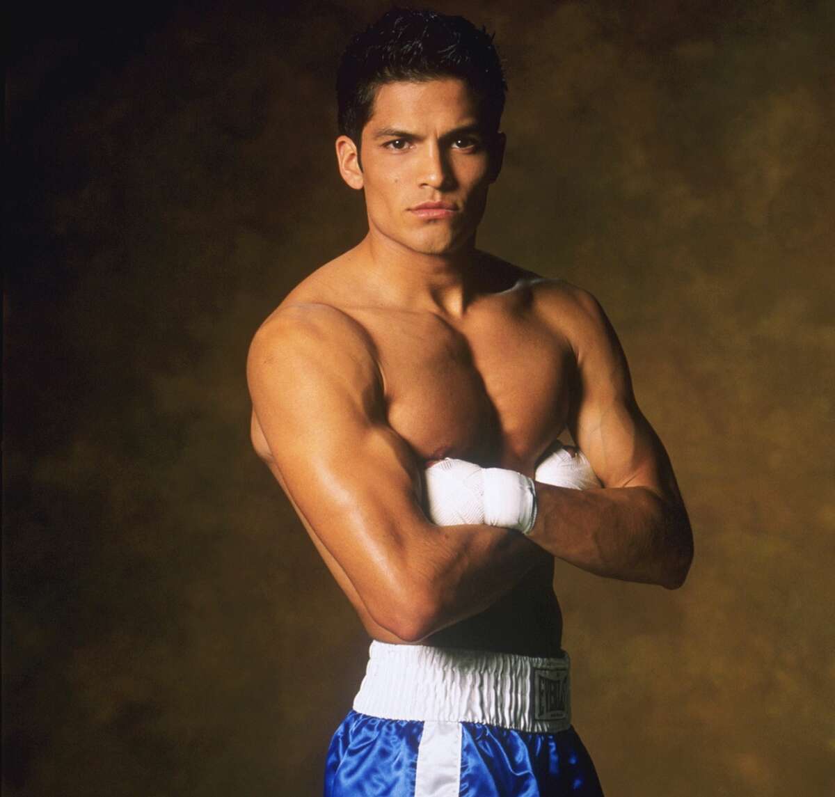 San Antonio's Hollywood heartthrob Nicholas Gonzalez weds